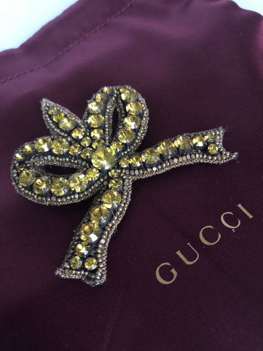 Gucci Broche Gucci | Grailed