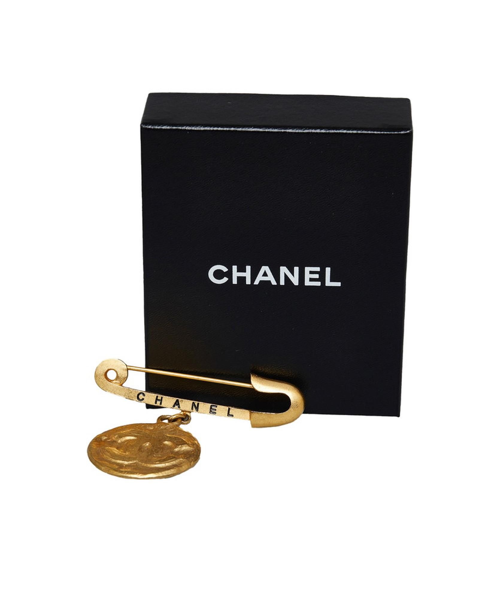 Chanel Gold CC Coin Safety Pin Brooch | Grailed