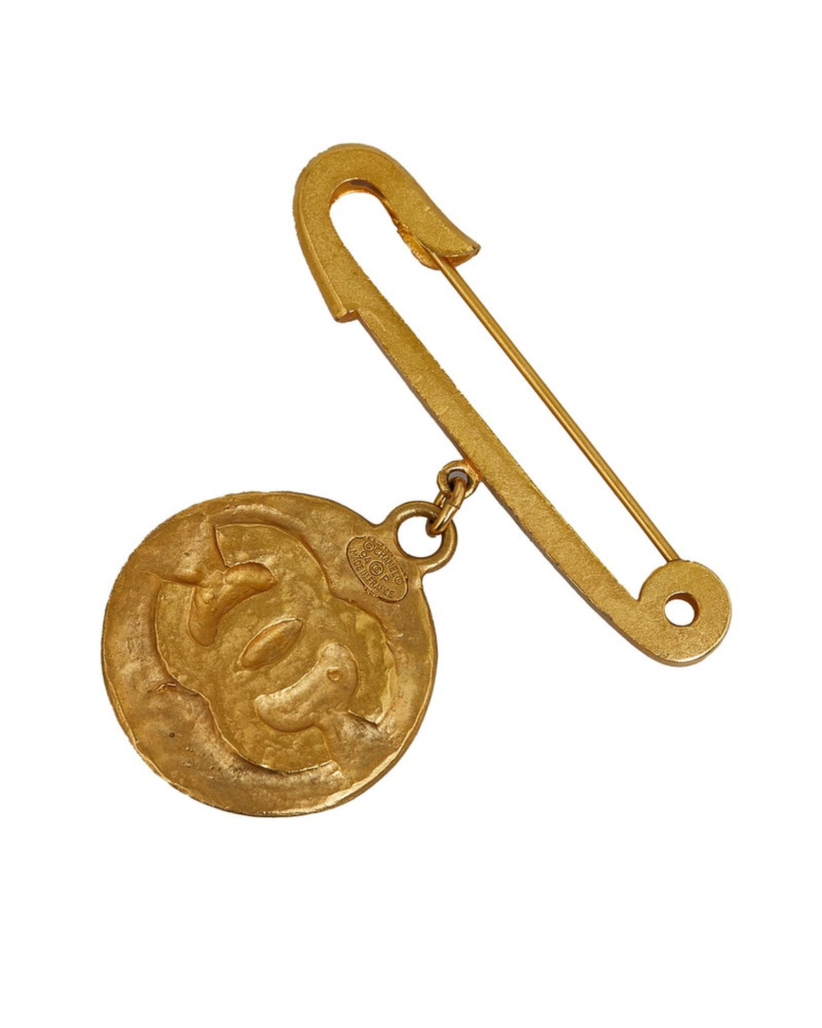 Chanel Gold CC Coin Safety Pin Brooch | Grailed