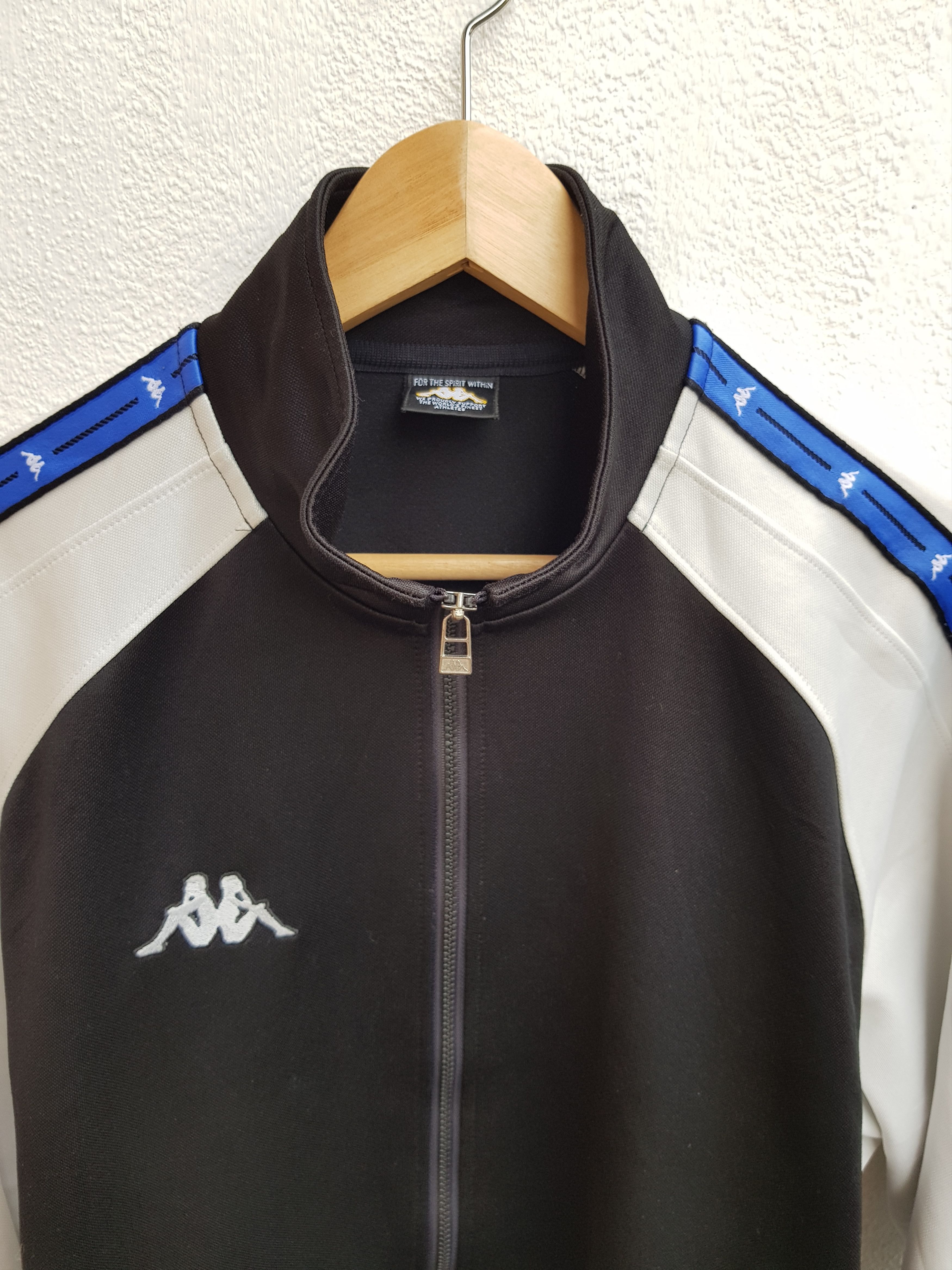 Kappa Raglan Zipper Stripes Monogram Sportswear Jacket Japanese Word ...