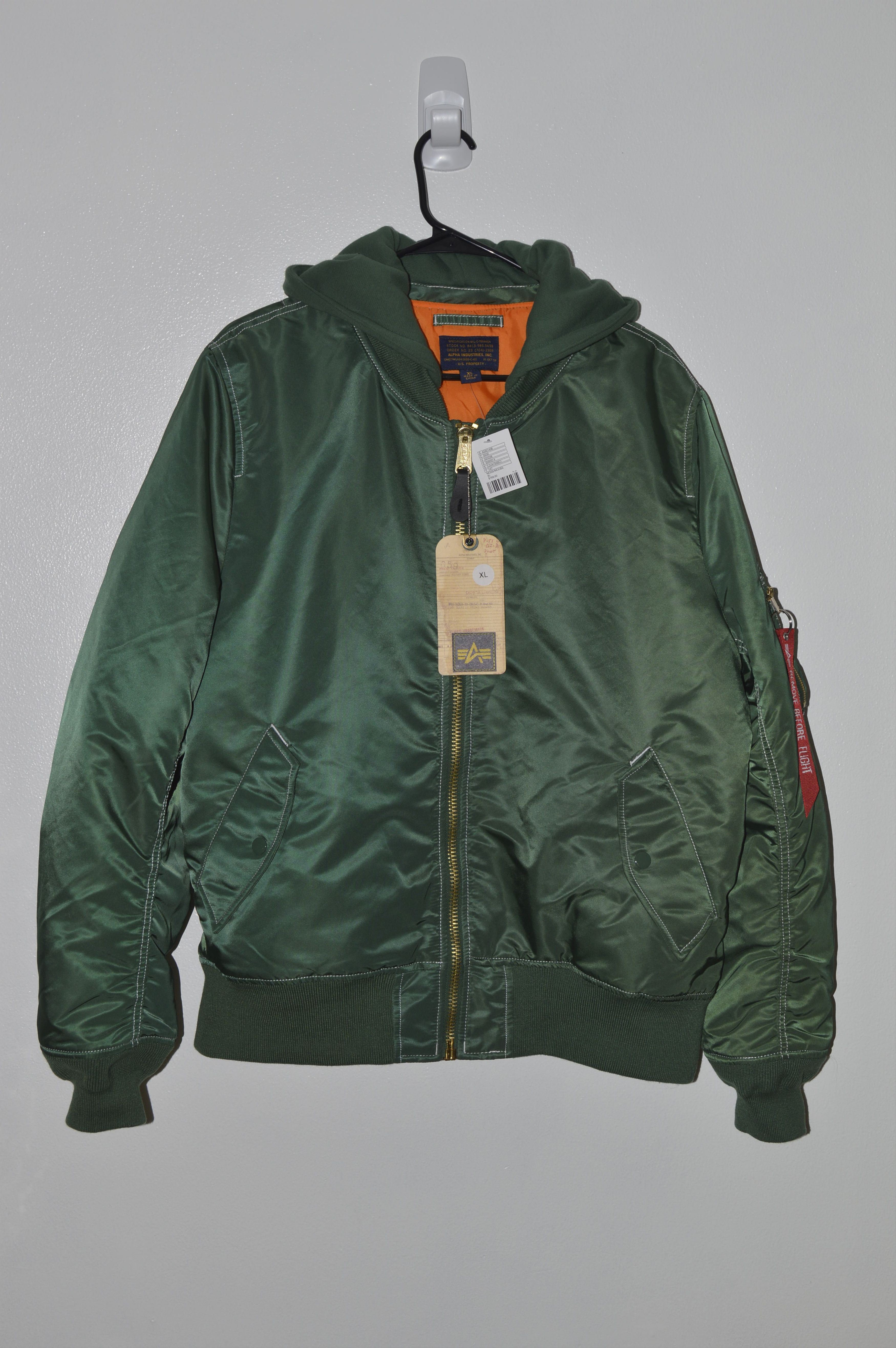 Alpha Industries Classic Hooded Bomber Jacket | Grailed