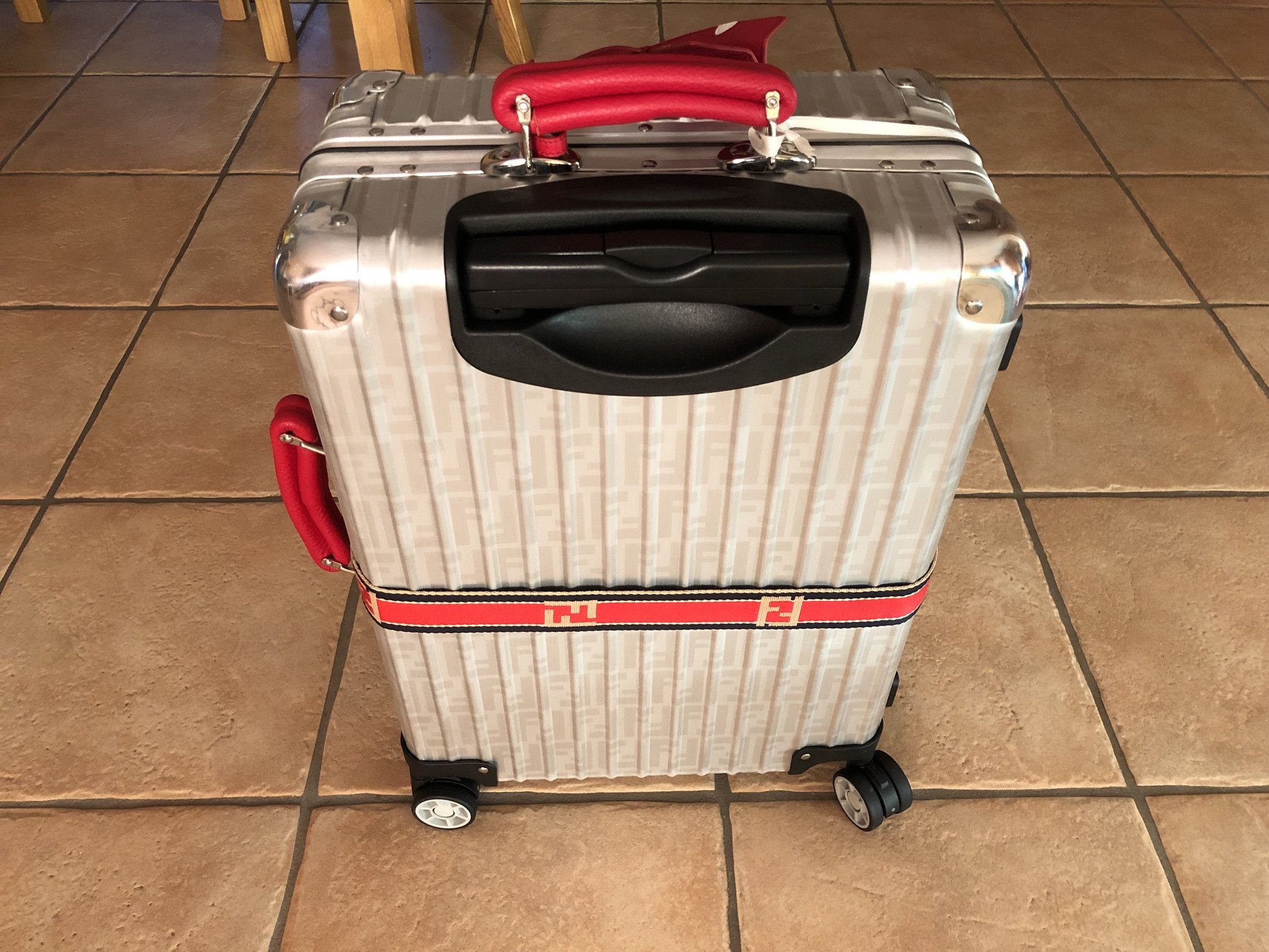 Fendi × Rimowa 100% original Rimowa x Fendi Cabin Trolley red *LIMITED ...