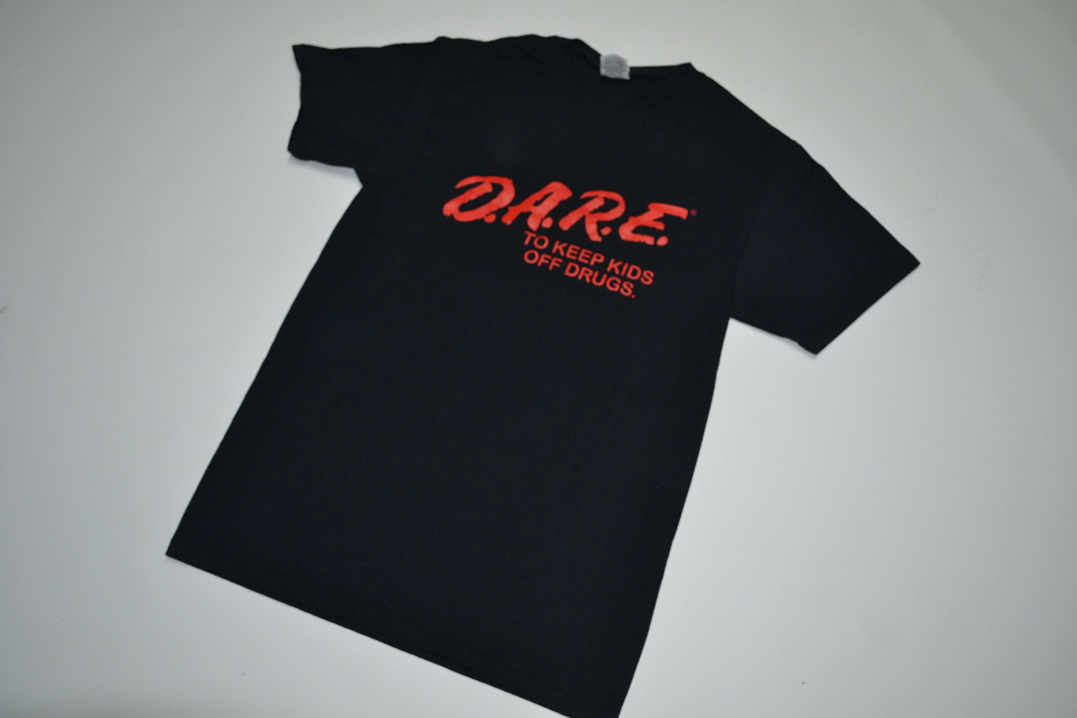 D.A.R.E VTG D.A.R.E. To Resist Drugs and Violence size Large Tee ...