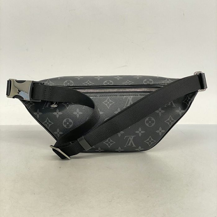 Louis Vuitton Louis Vuitton Body Bag Monogram Eclipse Discovery Bum PM M44336 Black Men's | Grailed