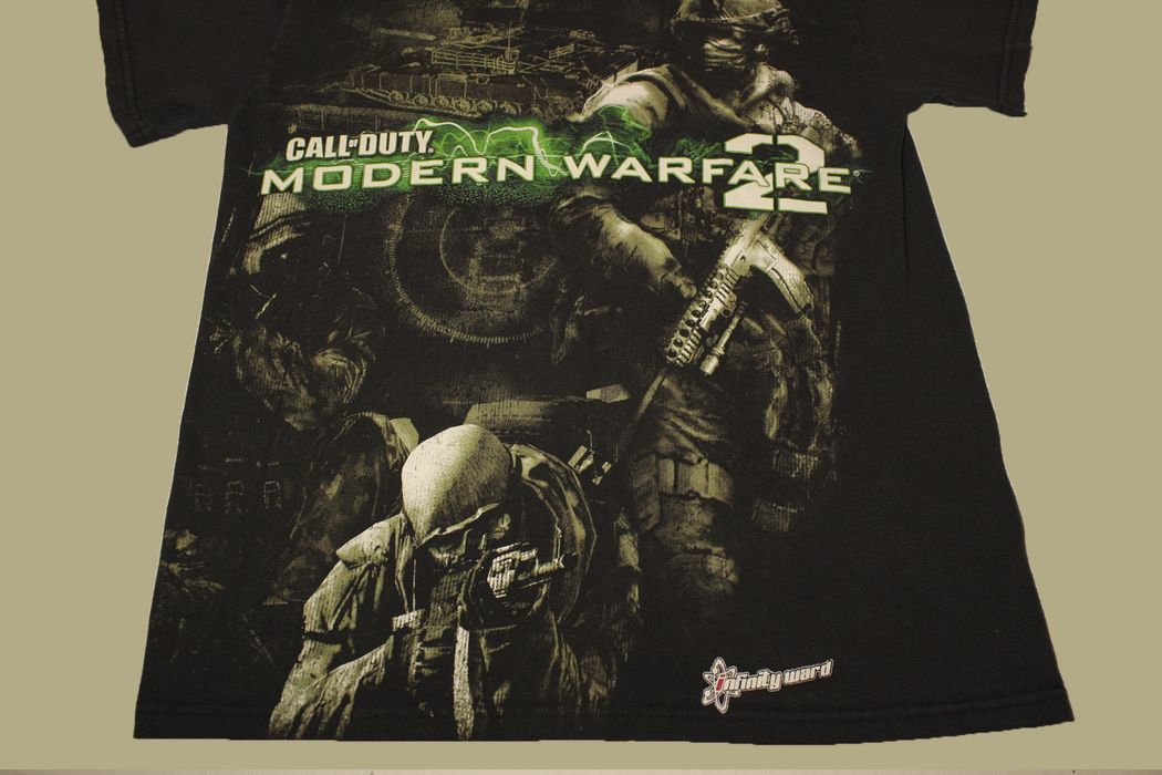 Vintage Vintage Call Of Duty Modern Warfare 2 MW2 Black T-Shirt | Grailed