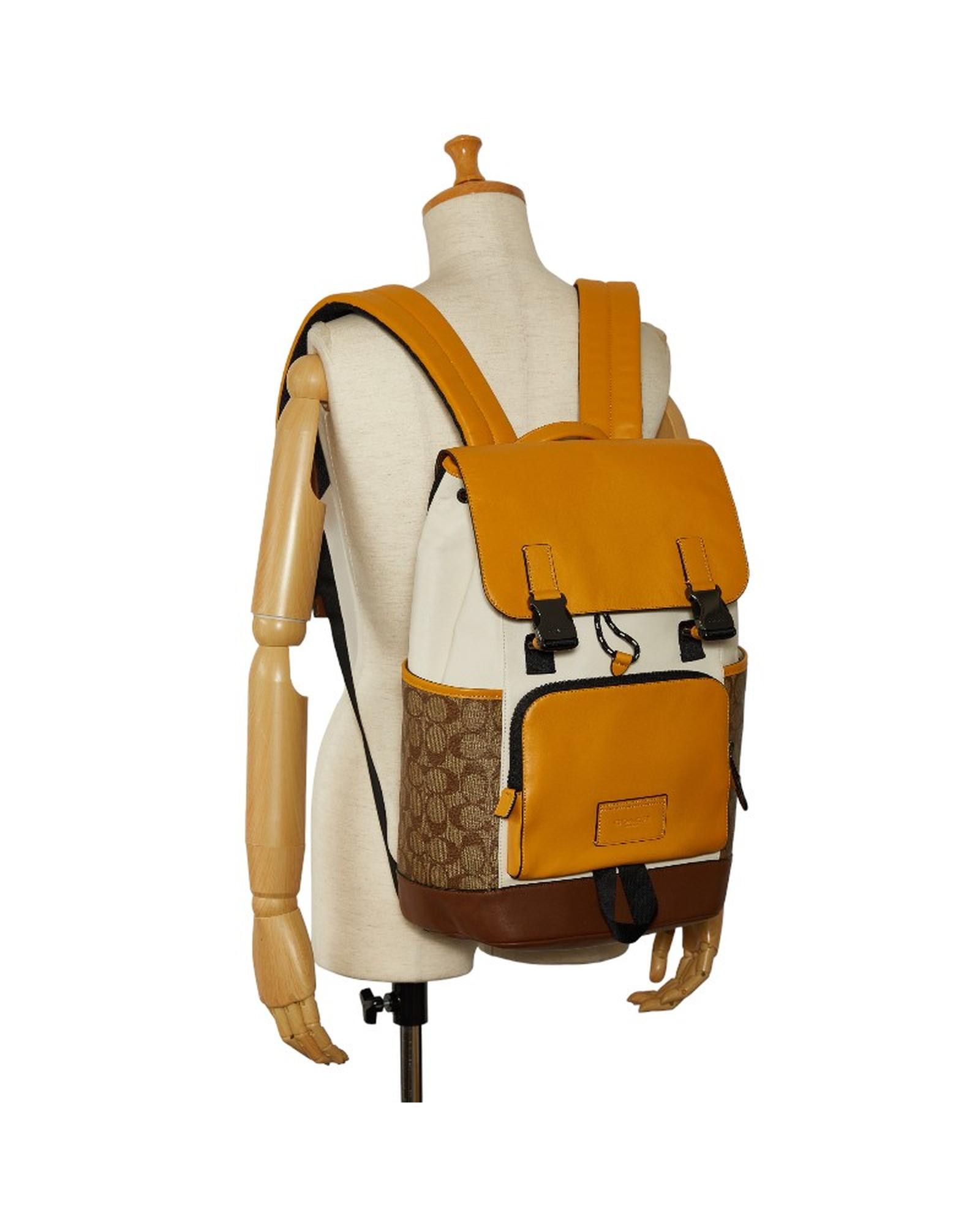 Coach Signature Canvas Track Backpack in AB Condition | Grailed