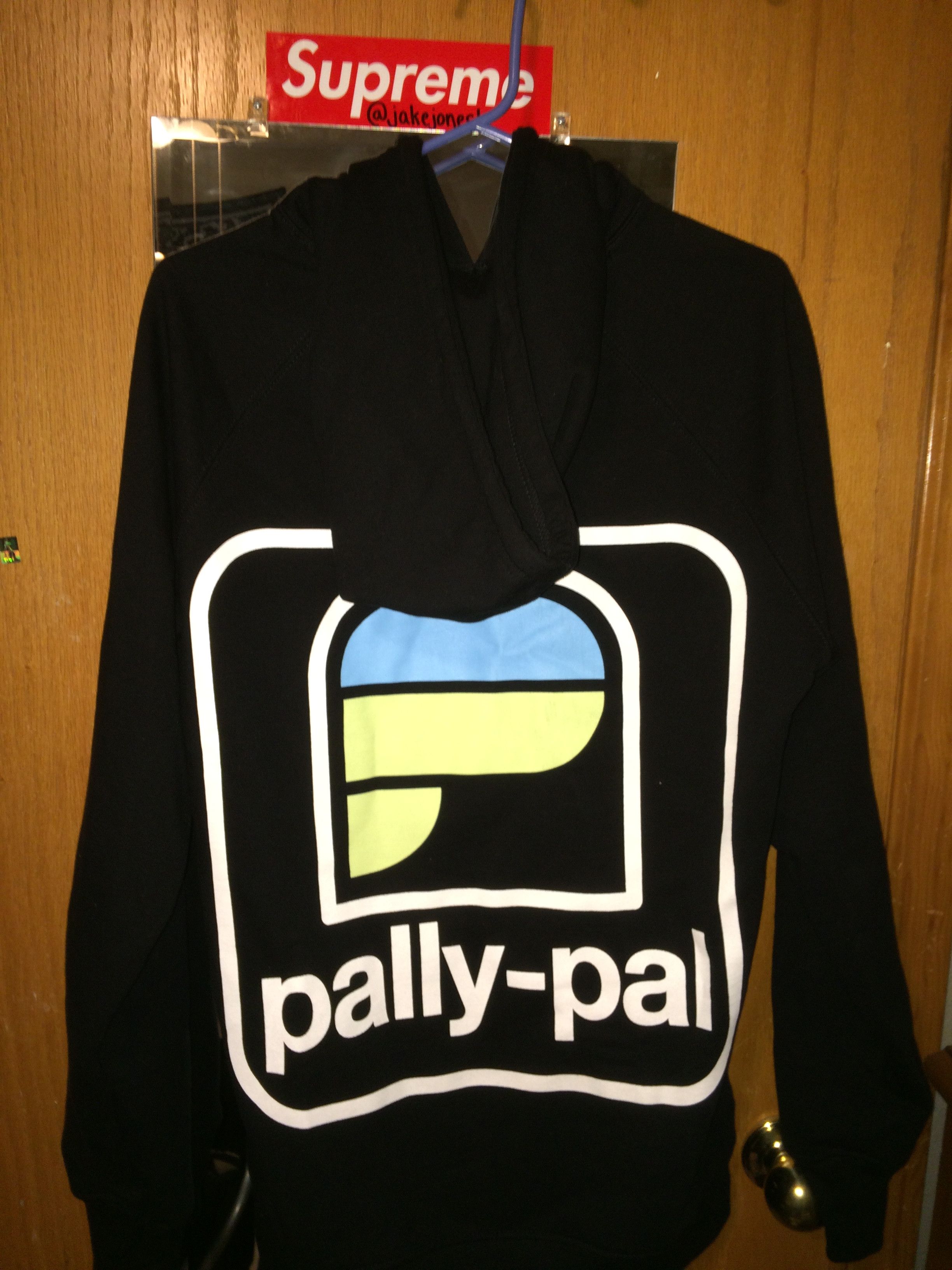 Palace Pally Pal Hoodie | Grailed