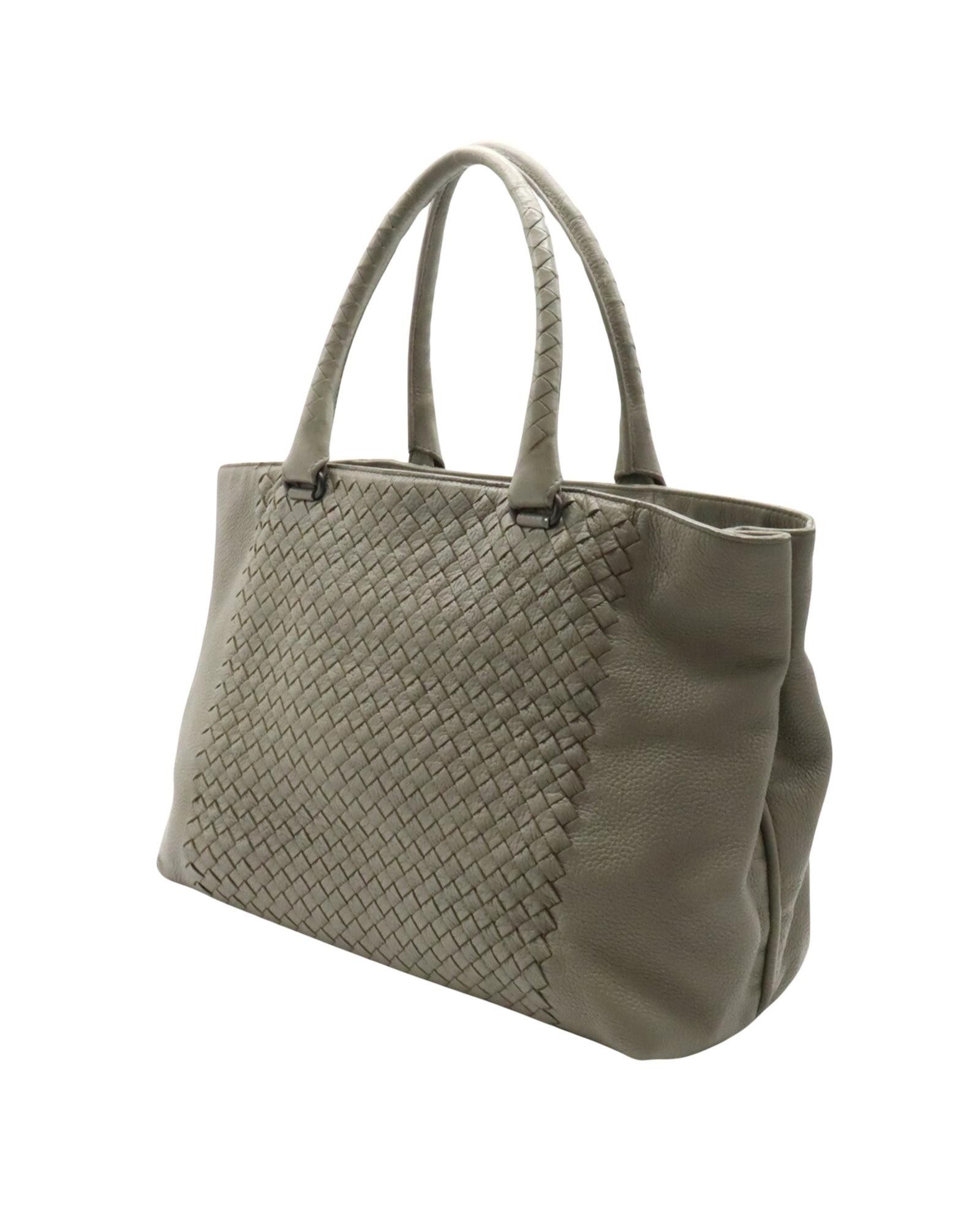 Bottega Veneta Iconic Leather Handbag with Woven Pattern | Grailed