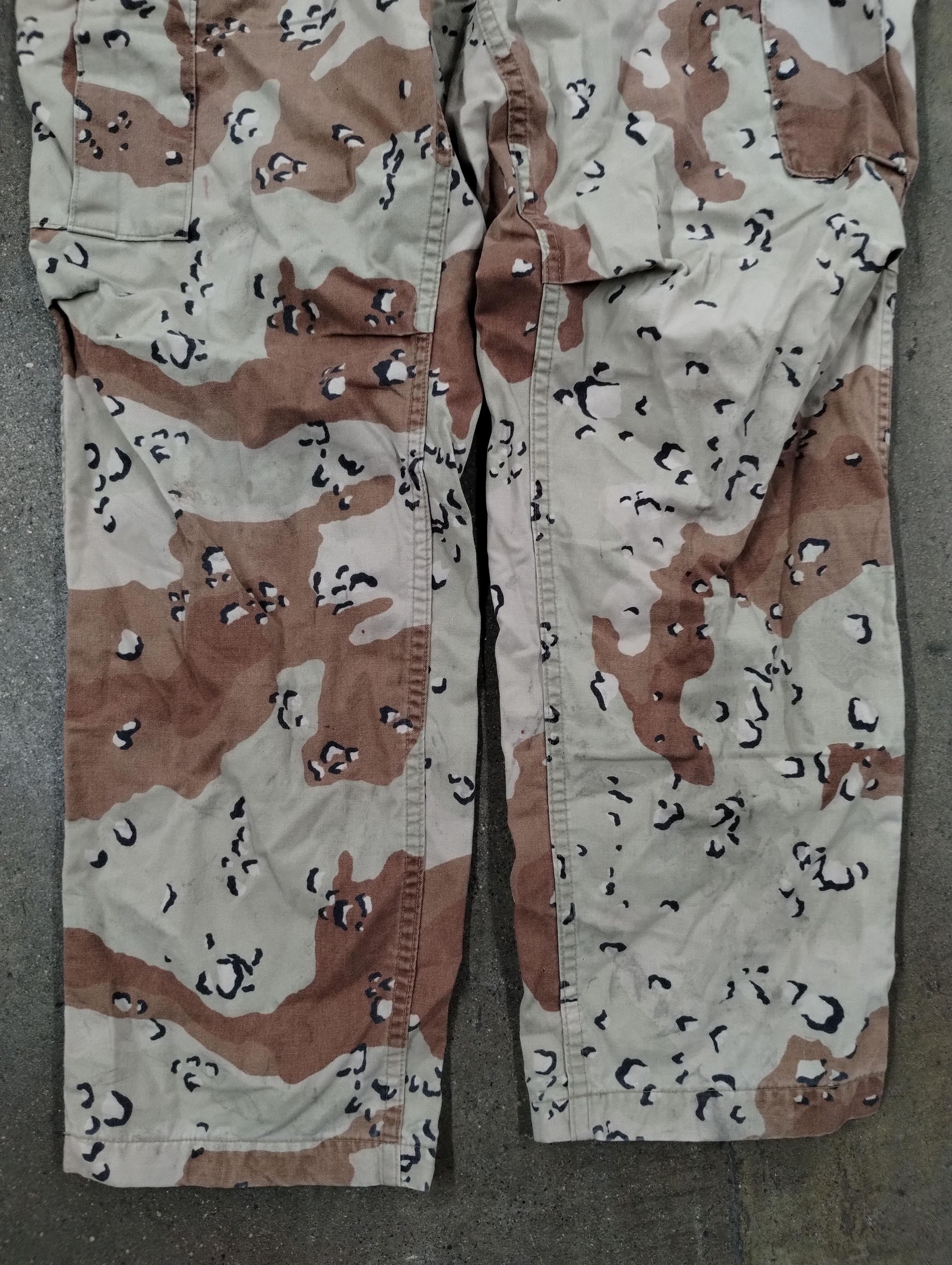 Military × Streetwear × Vintage Vintage Military Chocolate Chip Cargo ...