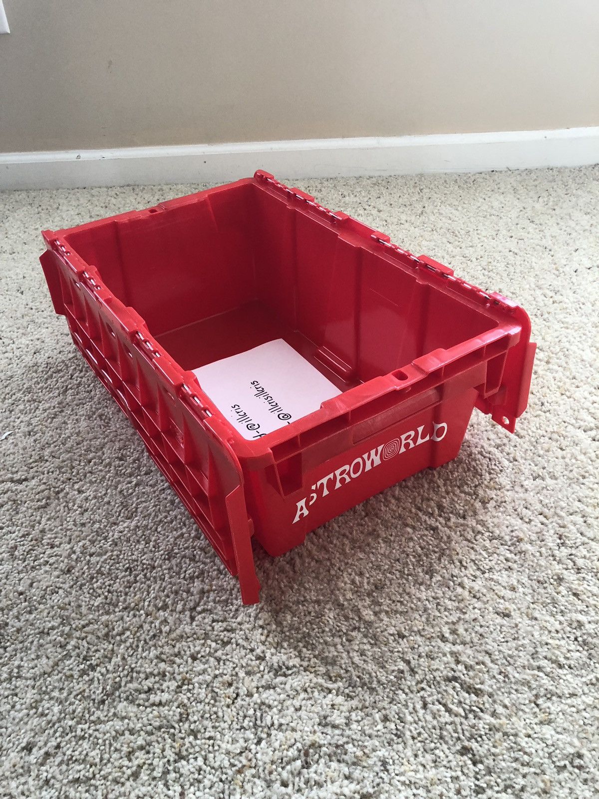 Travis Scott ASTROWORLD CRATE | Grailed