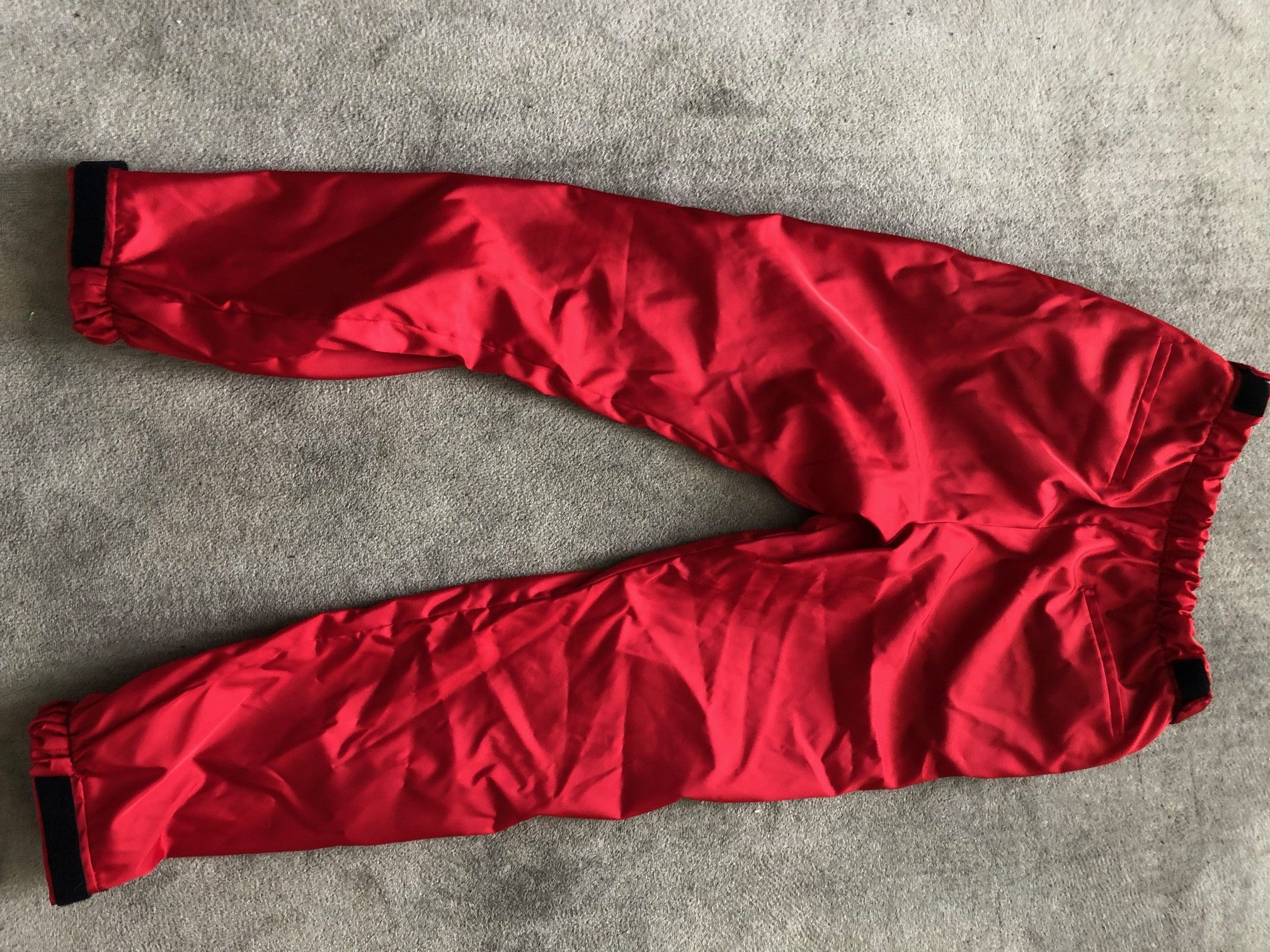 Prada Prada spring/summer 18 red gabardine nylon pants | Grailed