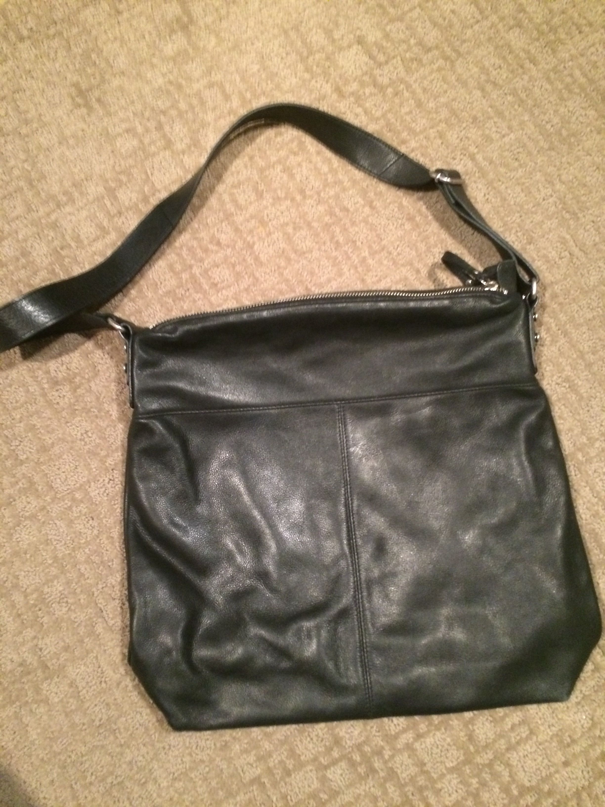 Club Monaco Club Monaco leather man-bag | Grailed