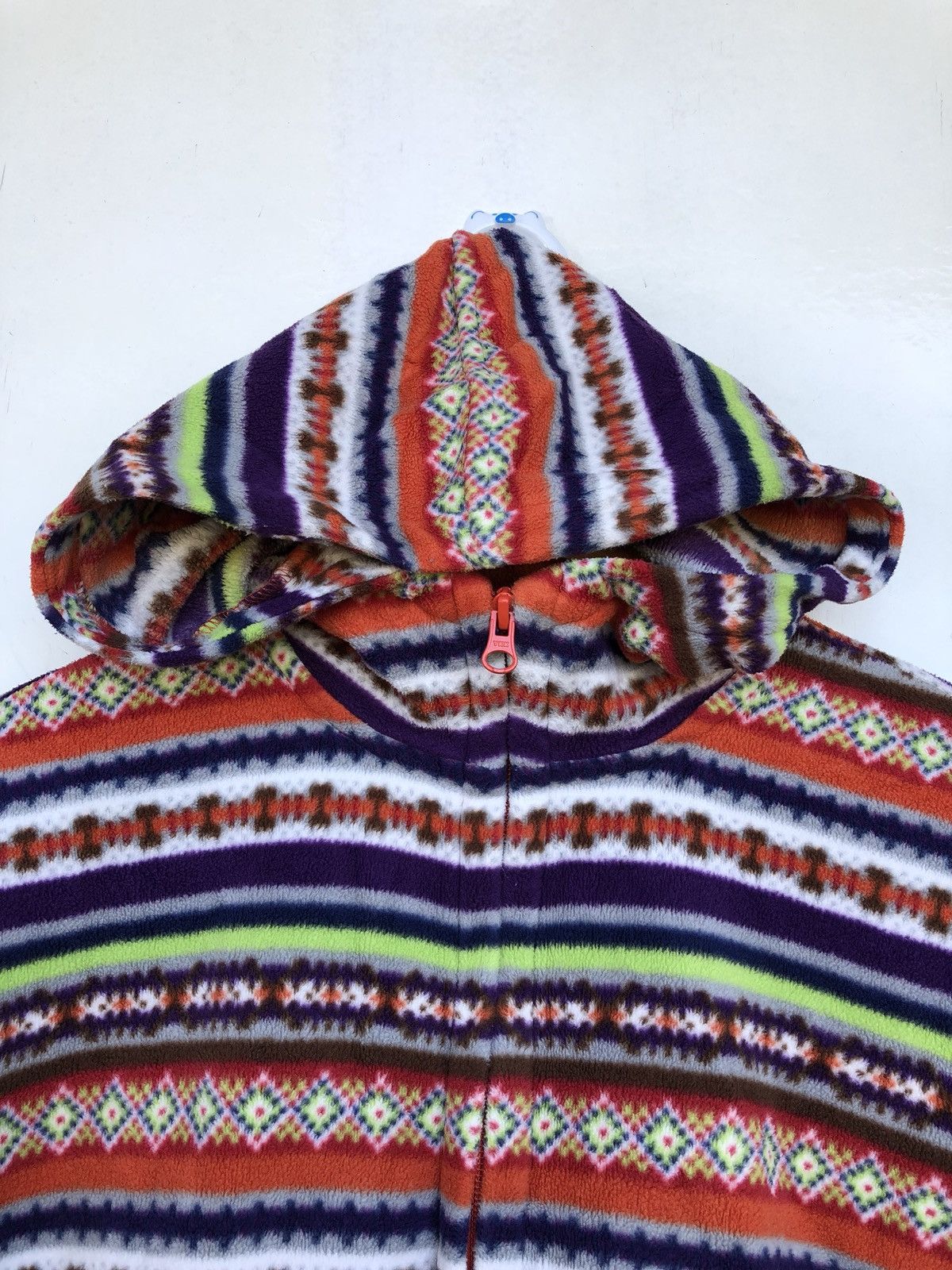 Uniqlo Uniqlo Poncho Fleece Multicolour Design | Grailed