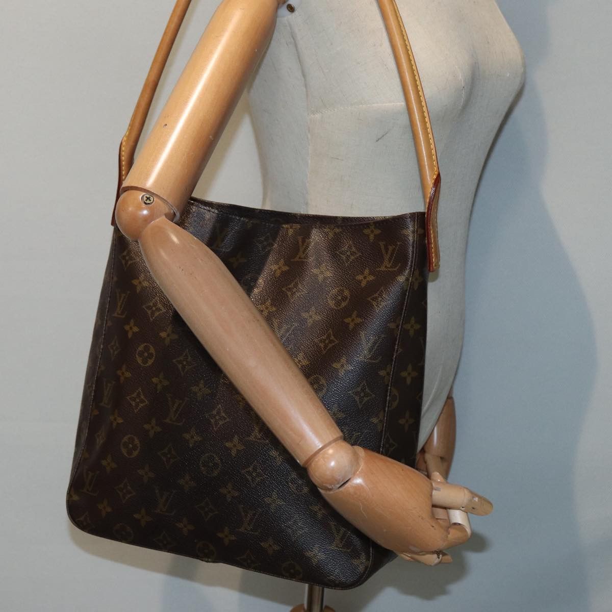 Louis Vuitton LOUIS VUITTON Monogram Looping GM Shoulder Bag M51145 LV Auth 86020 | Grailed