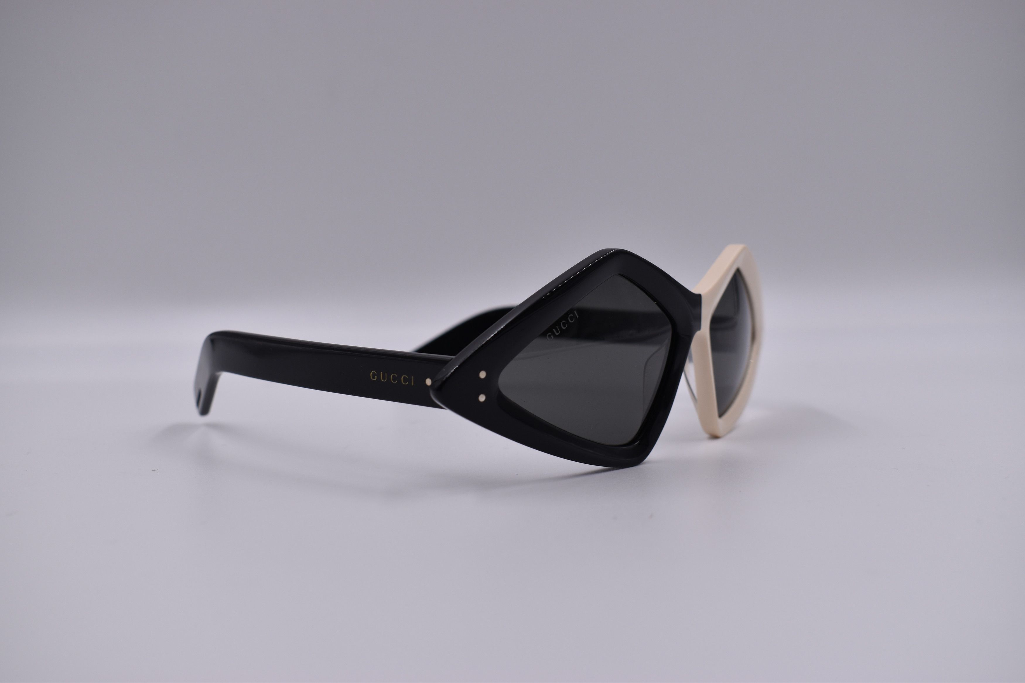 Gucci Gucci Diamond-frame sunglasses Prototype | Grailed