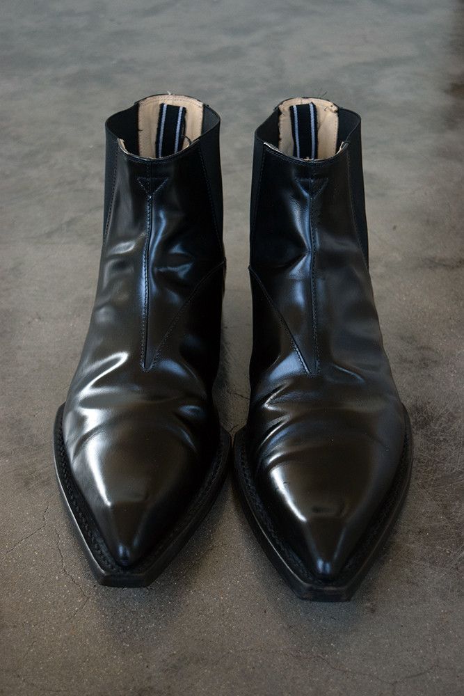 Helmut Lang Helmut Lang F/W 2004 Runway Shaped Leather Boots | Grailed
