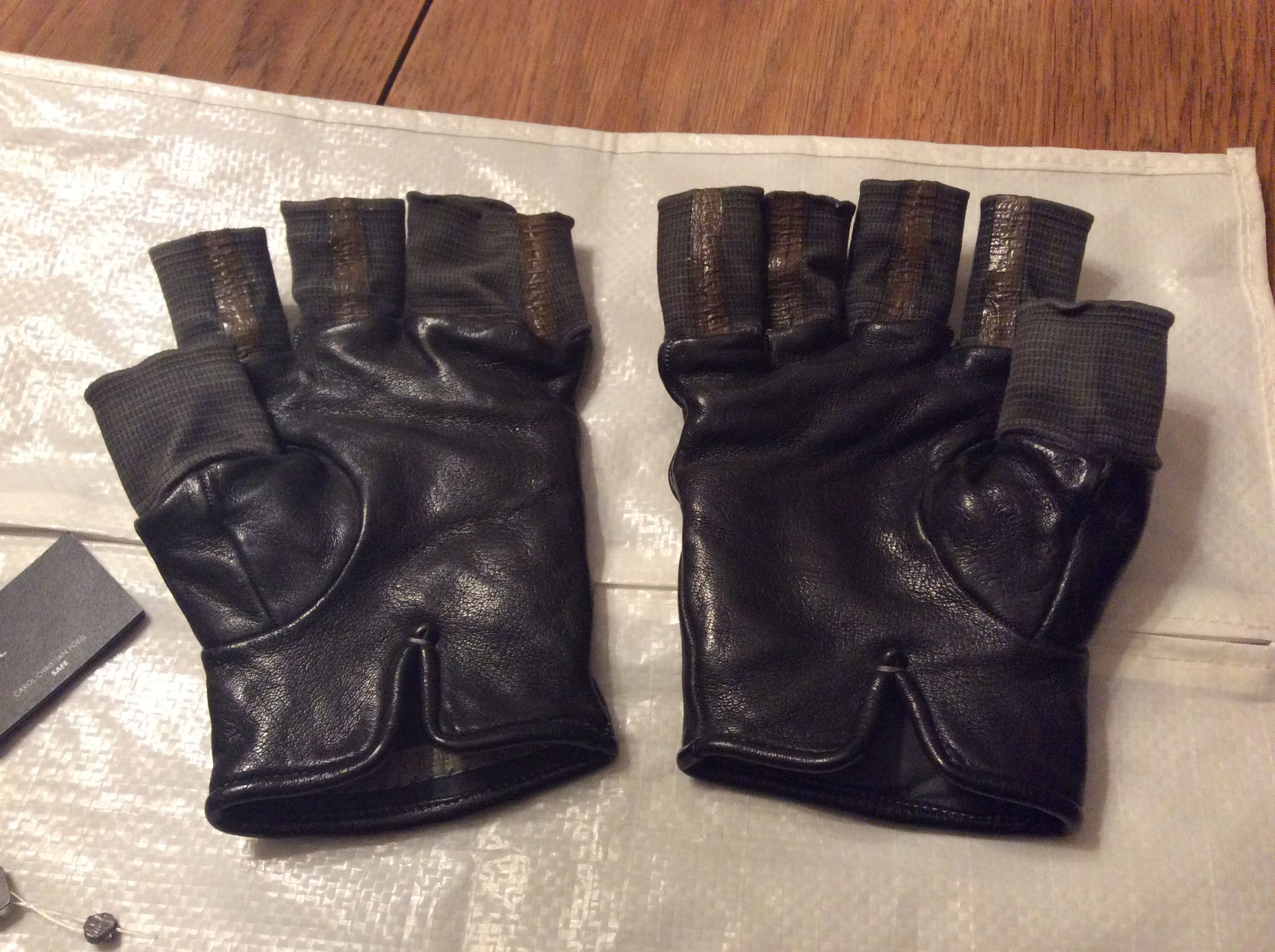 Carol Christian Poell CCP Gloves | Grailed