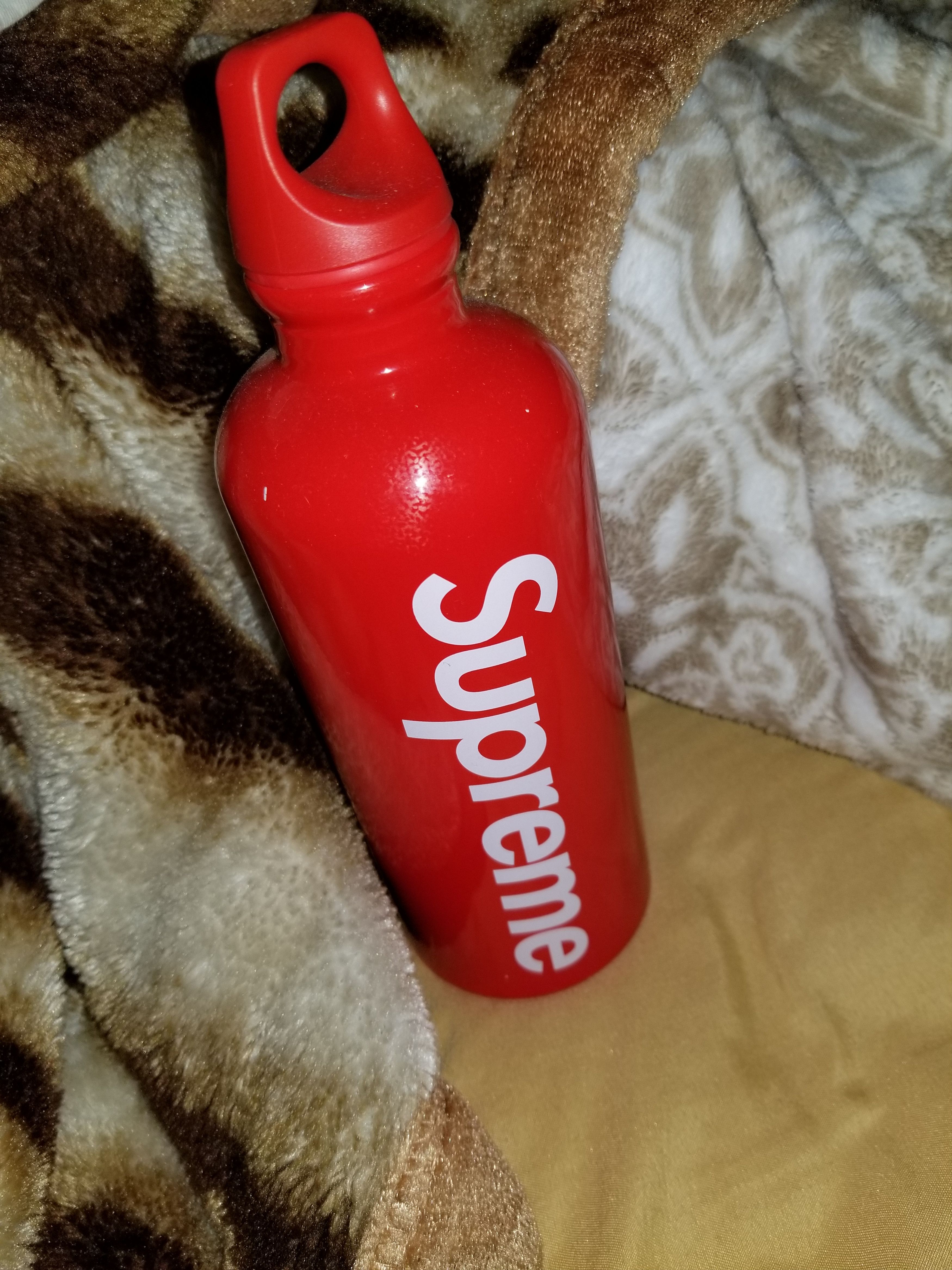 Supreme Supreme Water Bottle | Grailed