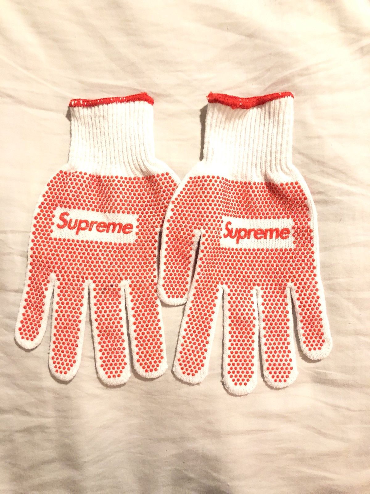 Supreme Supreme Garden Gloves | Grailed