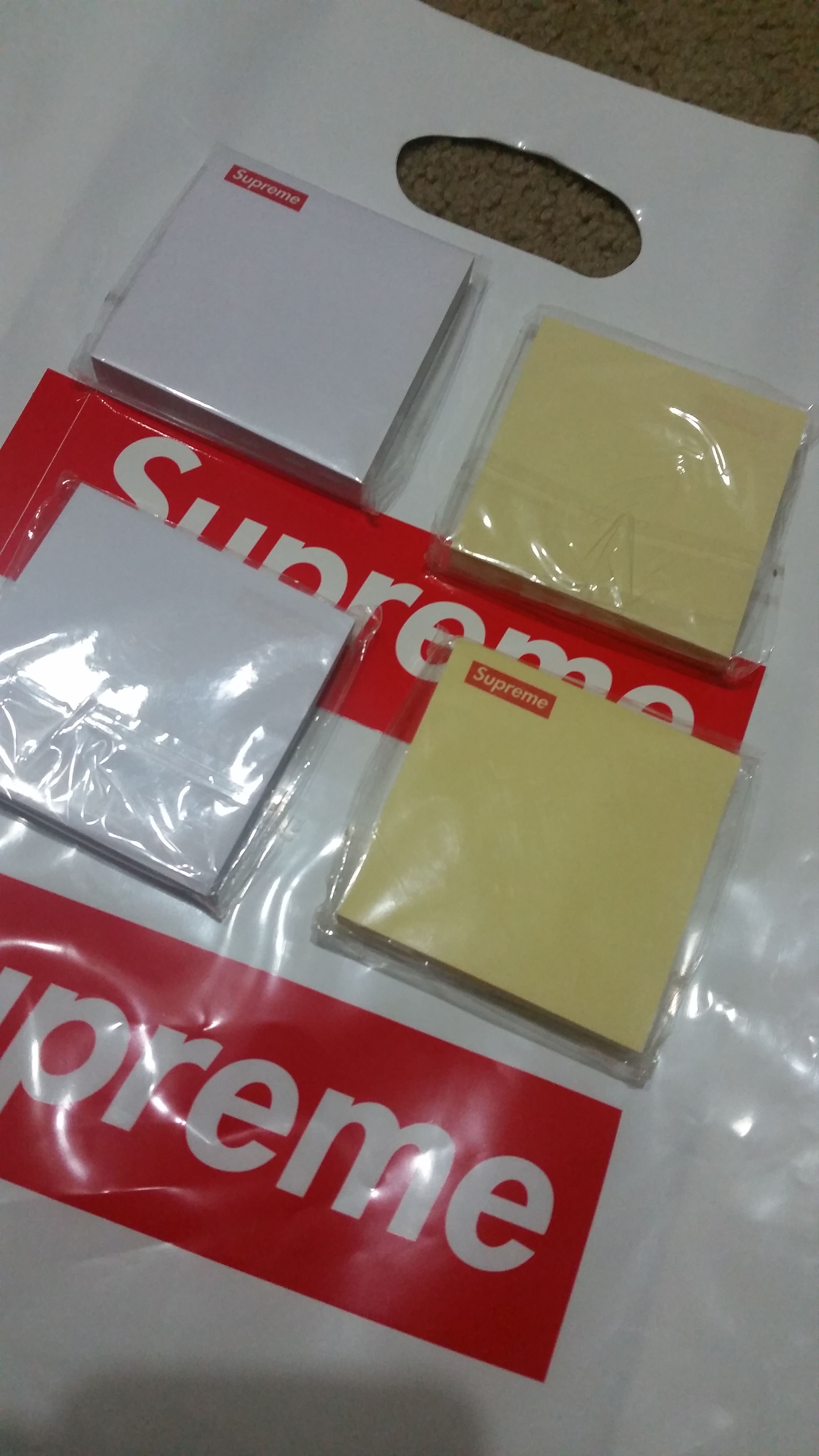Supreme Supreme sticky notes | Grailed