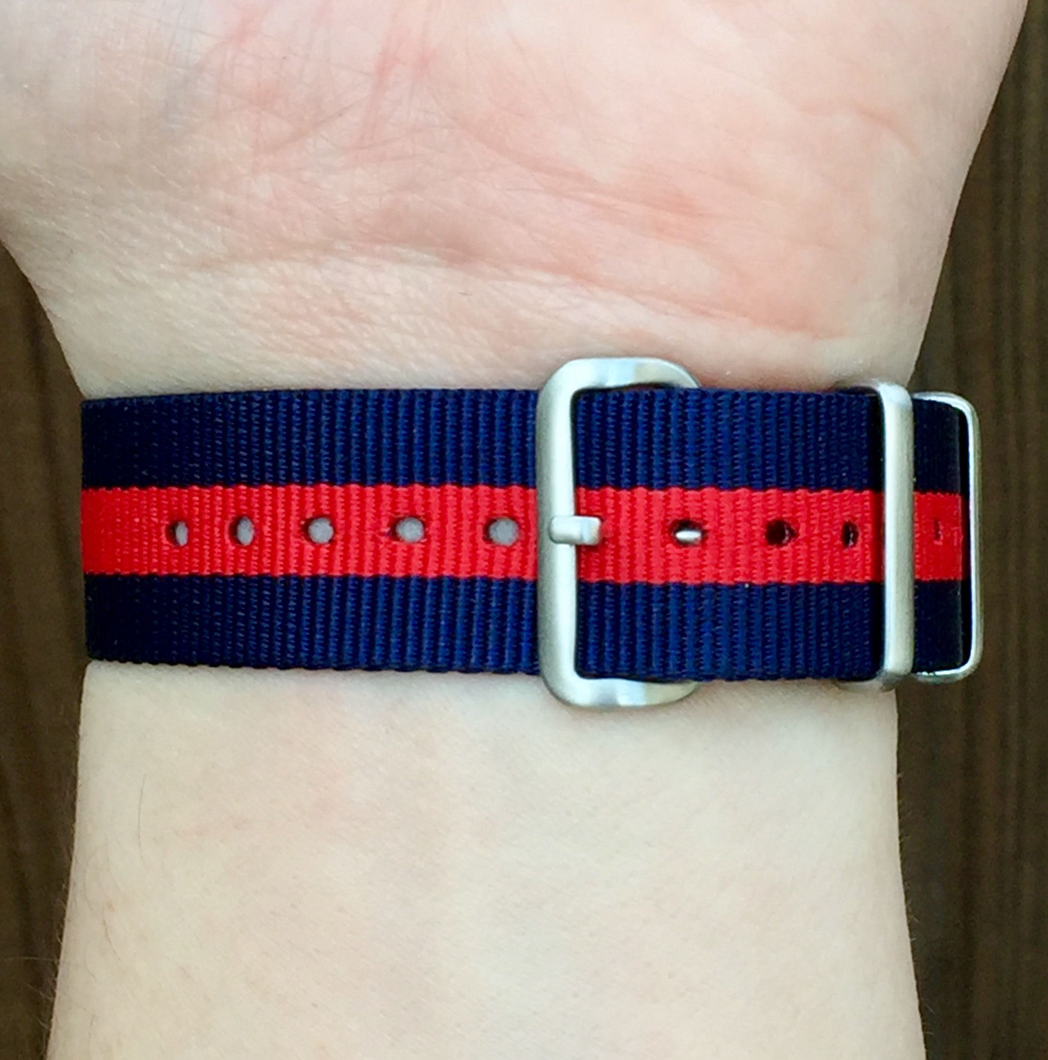 Gucci 40mm | 136.3 Dive Watch on Red Rubber Strap w/ Custom Web Stripe ...