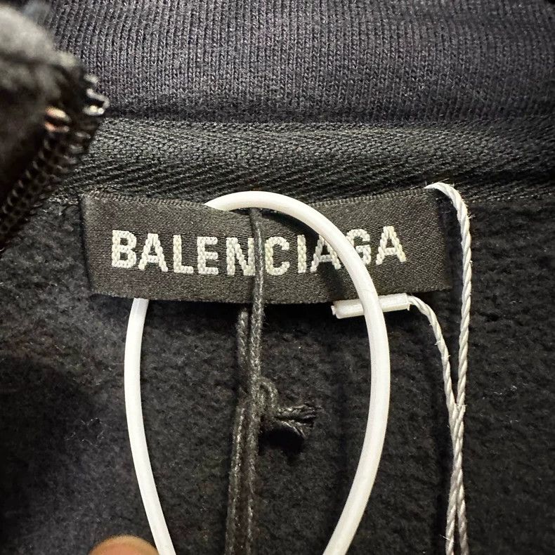 Balenciaga Balenciaga Black lock embroidered logo half zip long sleeve ...