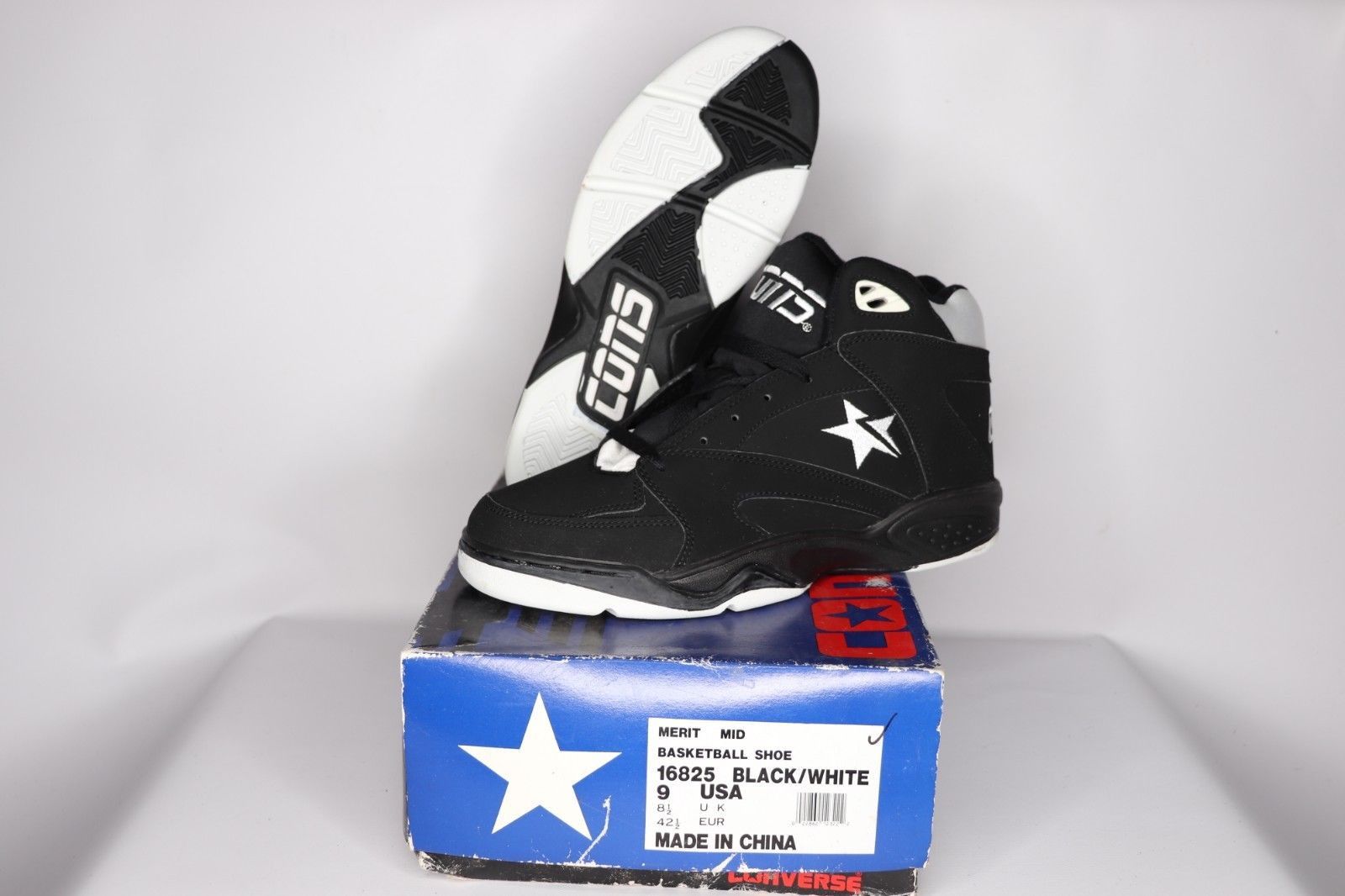 Vintage Vintage 90s New Converse Mens Size 9 Merit Mid Cons Basketball ...