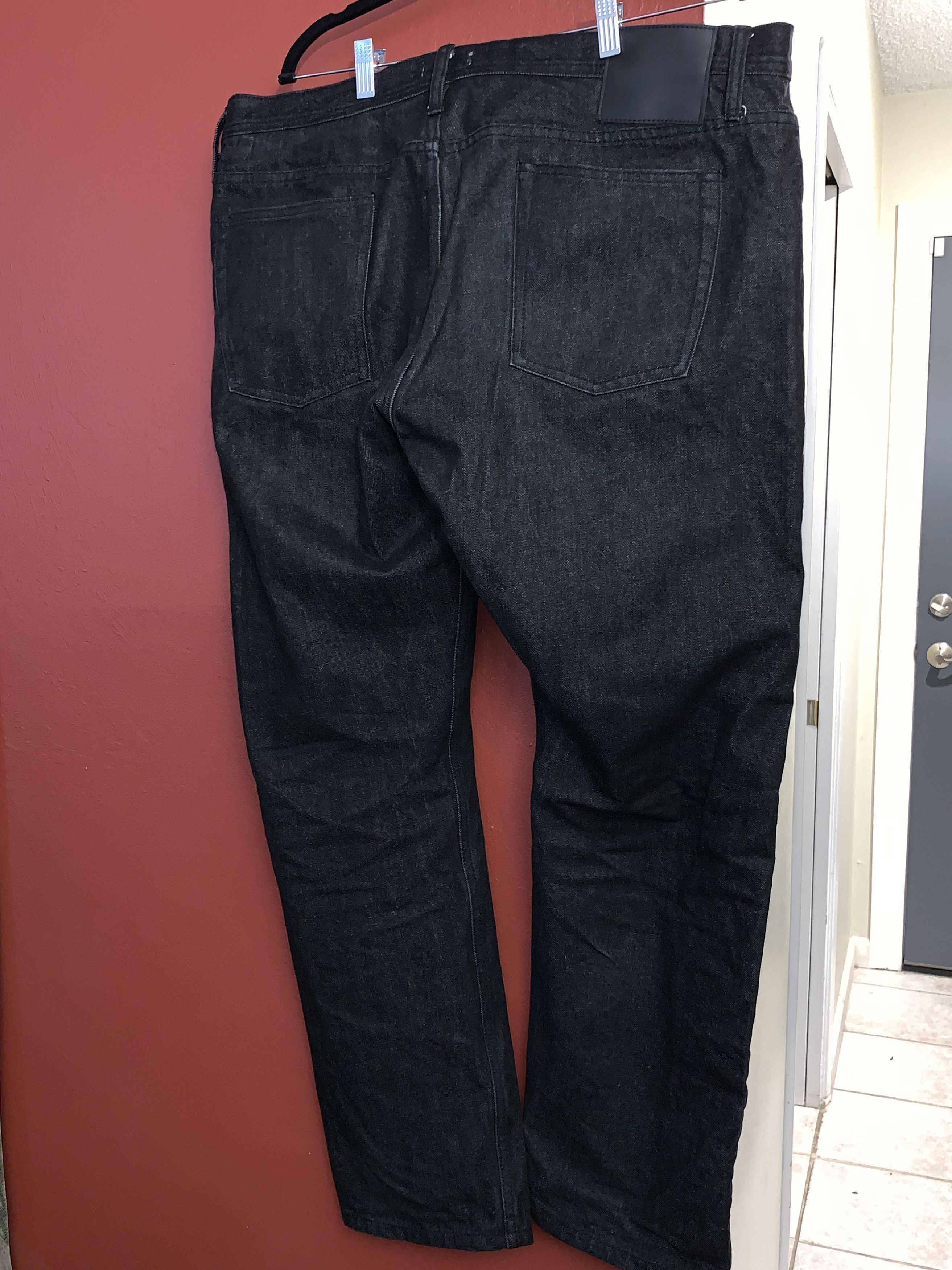 The Unbranded Brand UB204 Tapered Fit 14.5oz Black Selvedge Denim ...