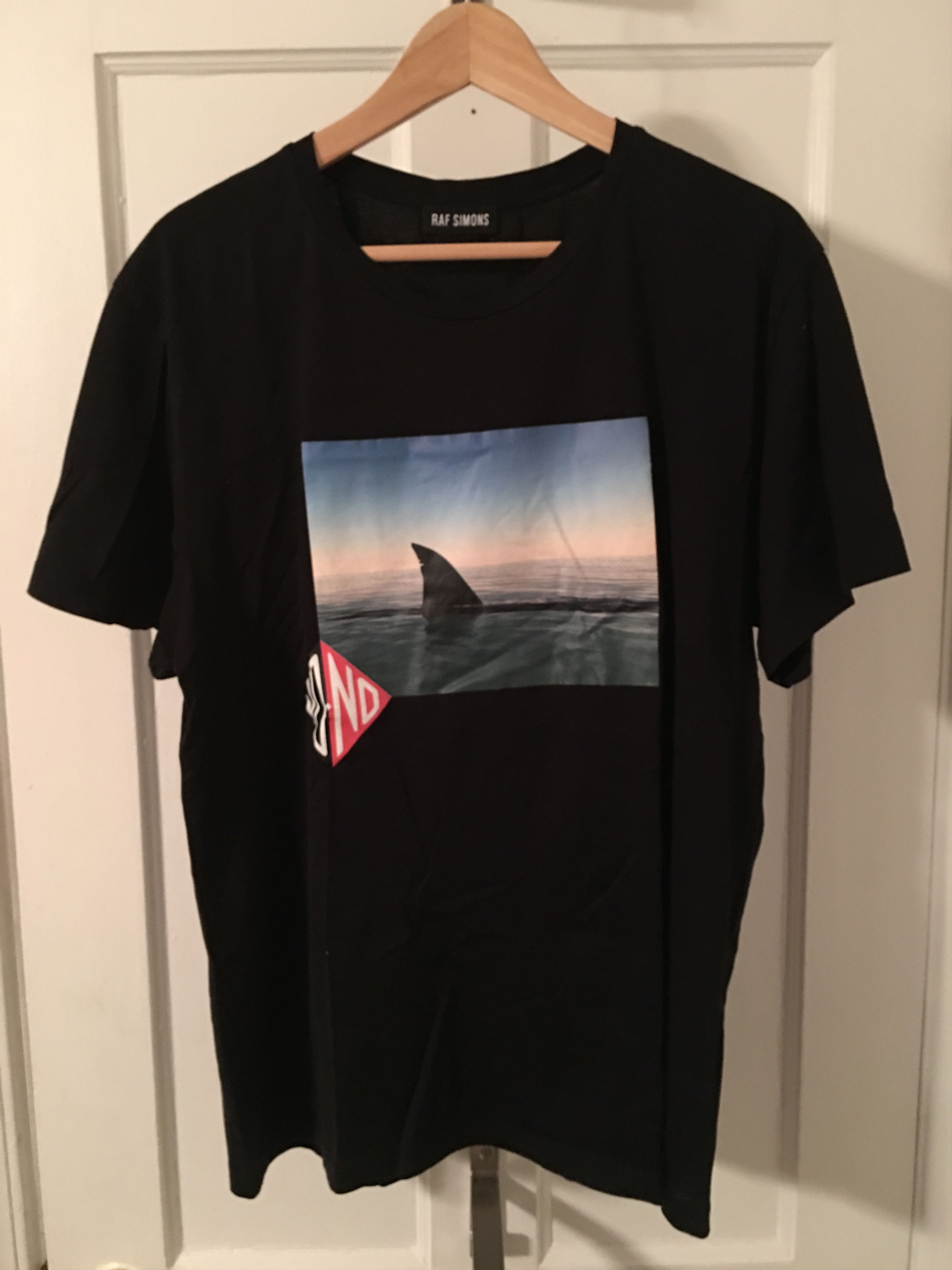 Raf Simons Shark Tee -Final Drop- | Grailed