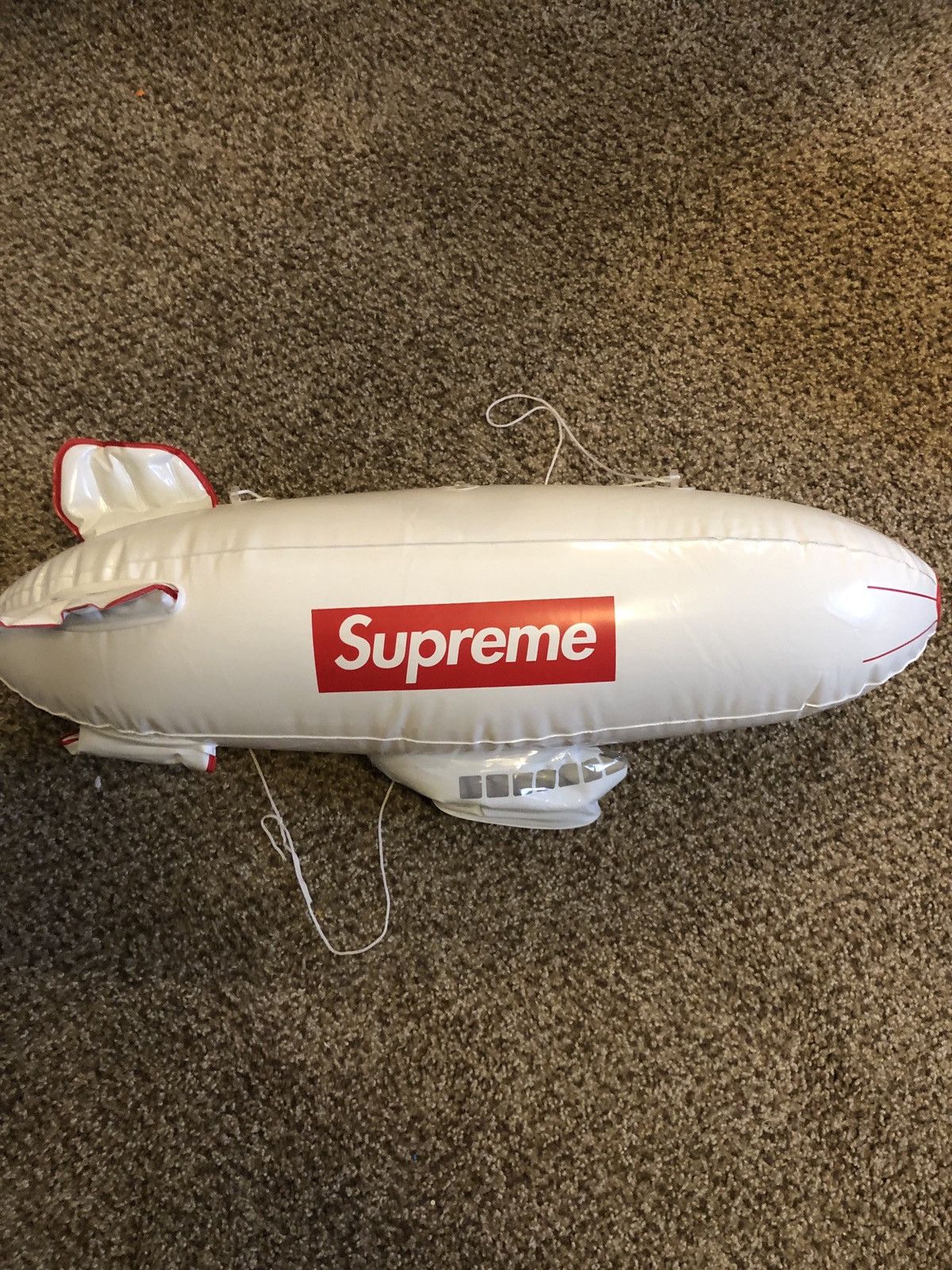 Supreme Supreme Blimp | Grailed