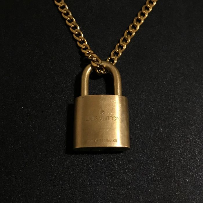 Louis Vuitton LV Lock & Gold Chain | Grailed