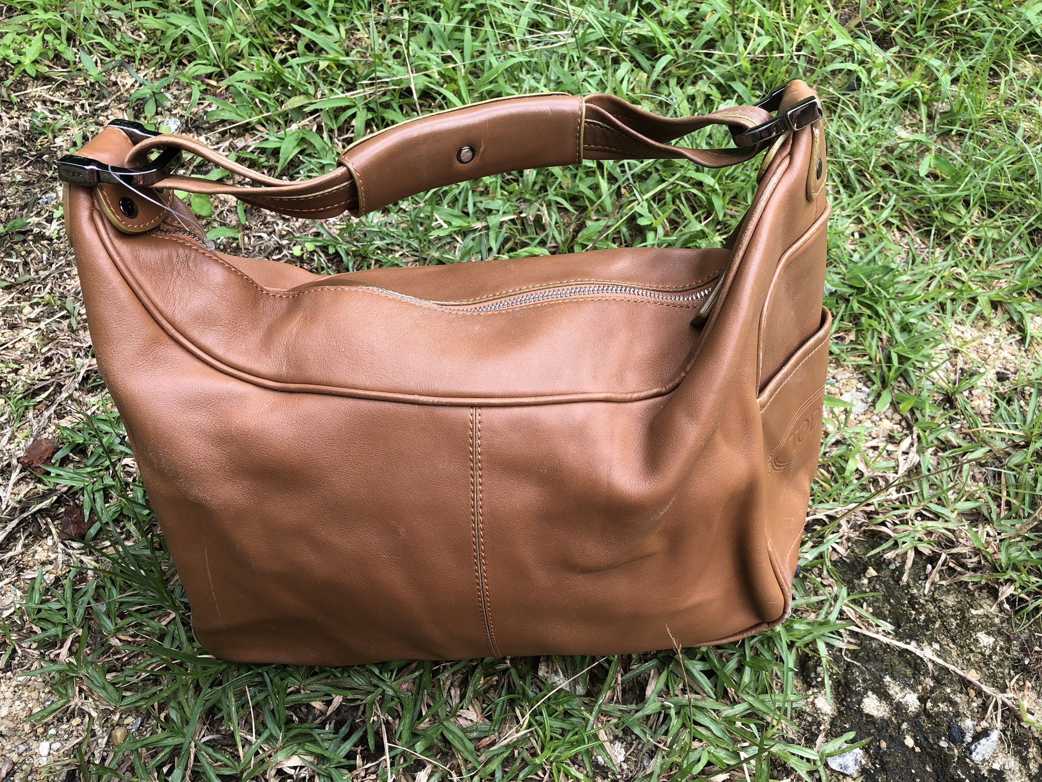 Tod's tods hobo leather handbag | Grailed