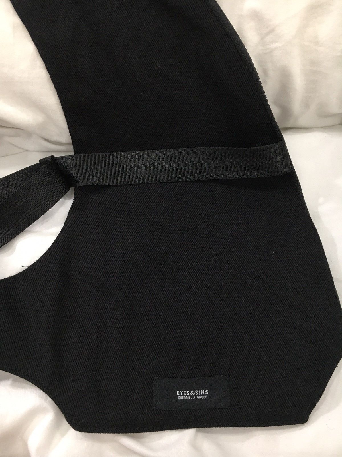 Guerrilla Group Guerrilla Group Vest 16S-ES-AV01 / AV02 | Grailed