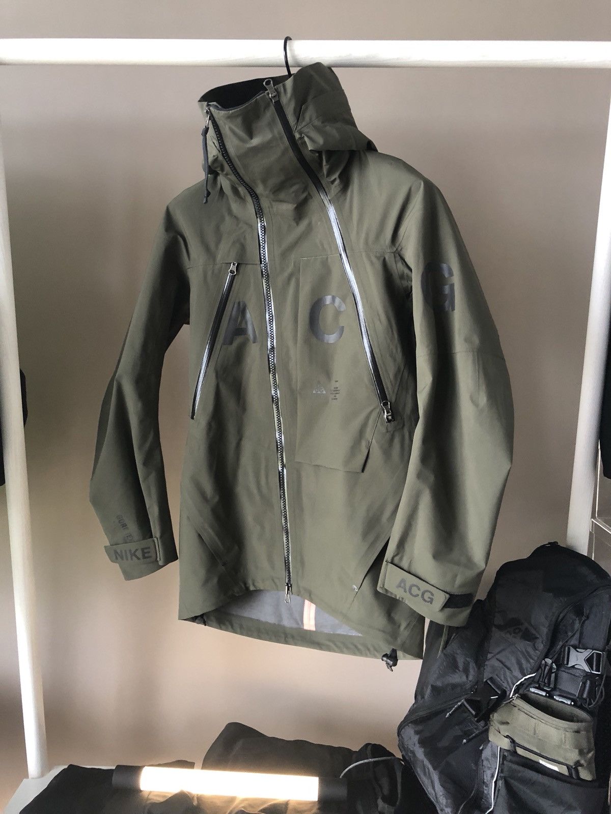 Nike ACG NikeLab ACG Alpine Jacket Olive | Grailed