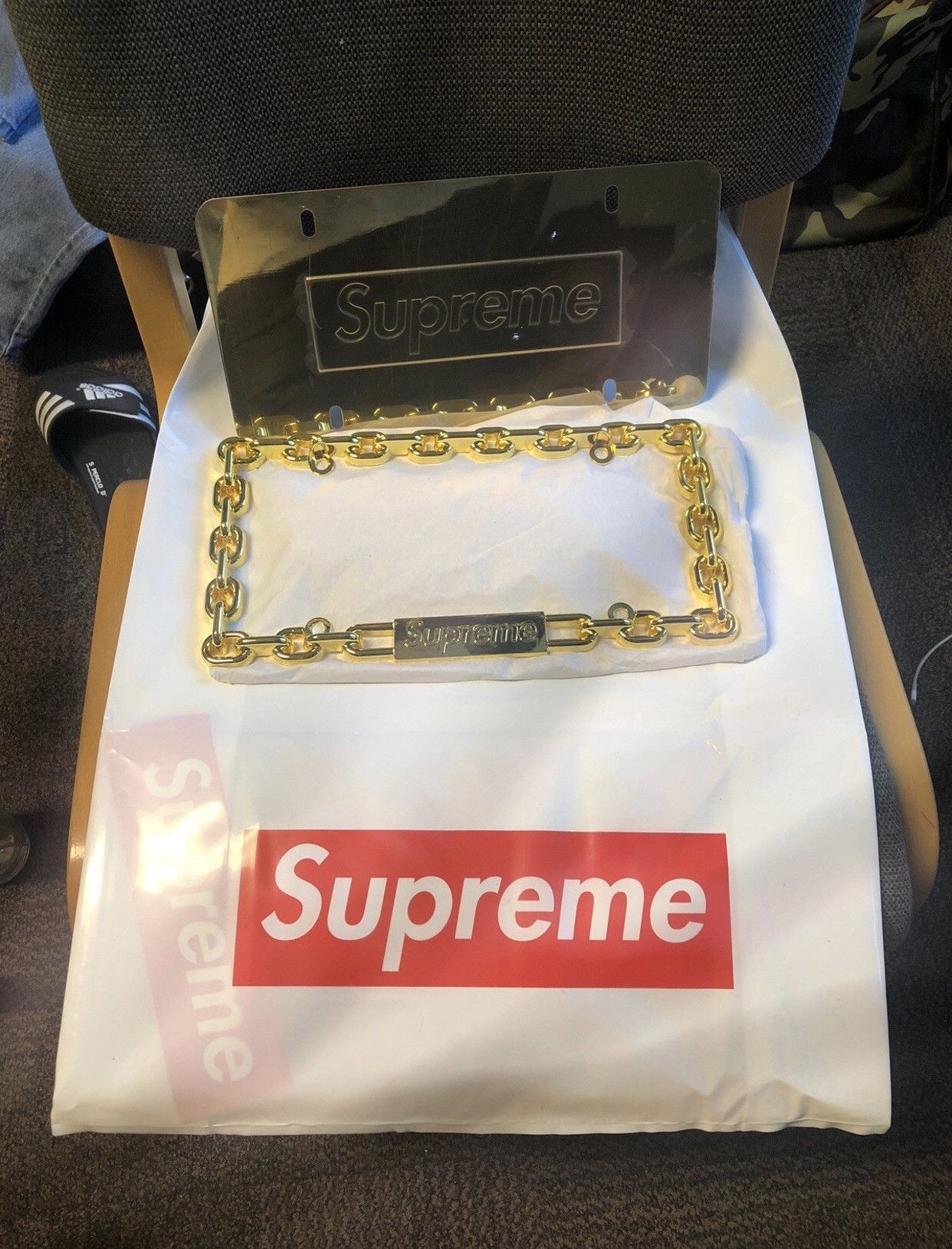 Supreme GOLD SUPREME PLATE | Grailed