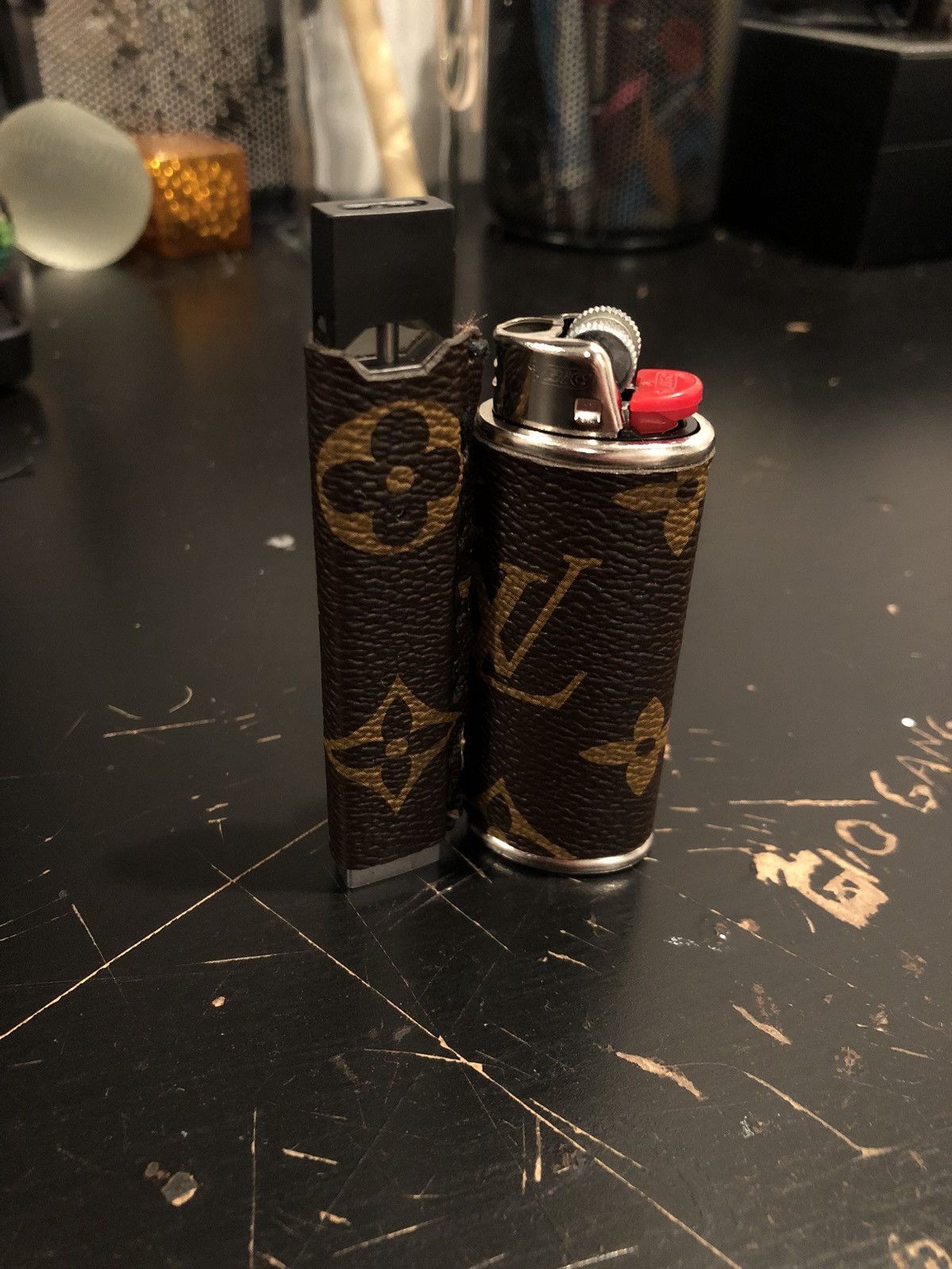 Louis Vuitton LOUIS VUITTON JUUL SLEEVE / CASE | Grailed