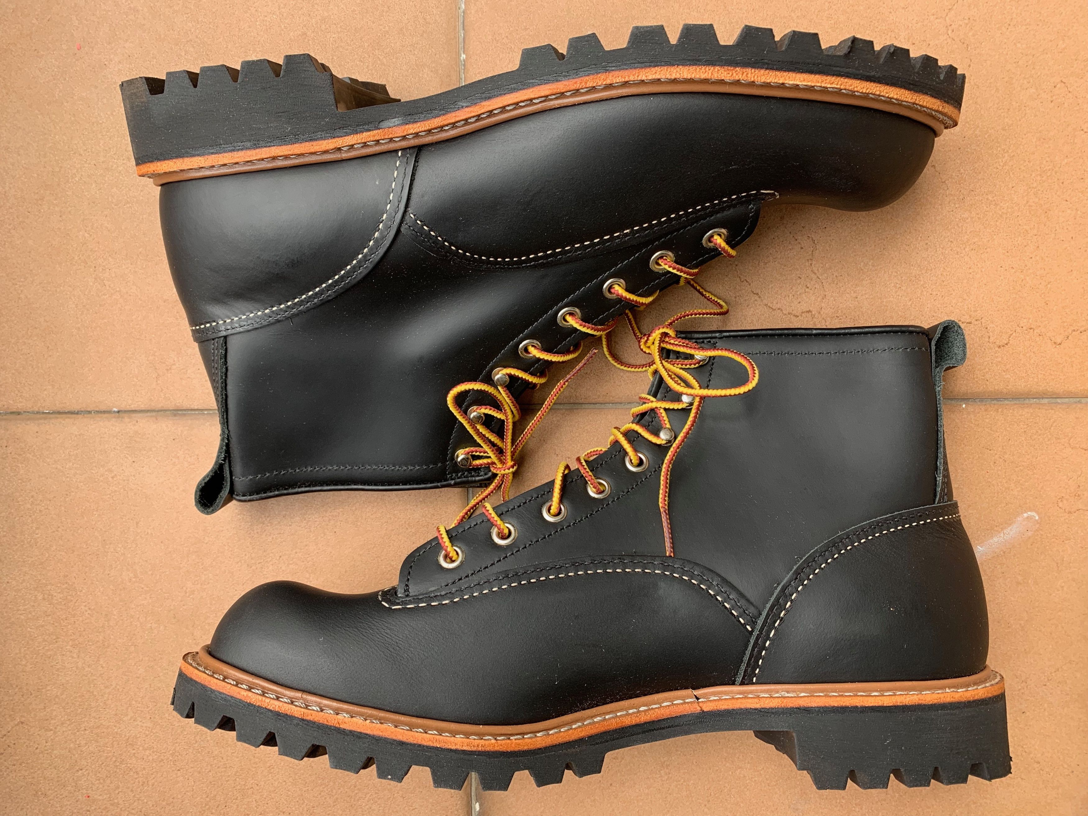 Red Wing Red Wing 2934 Lineman Boots Black Chrome 11D US | Grailed