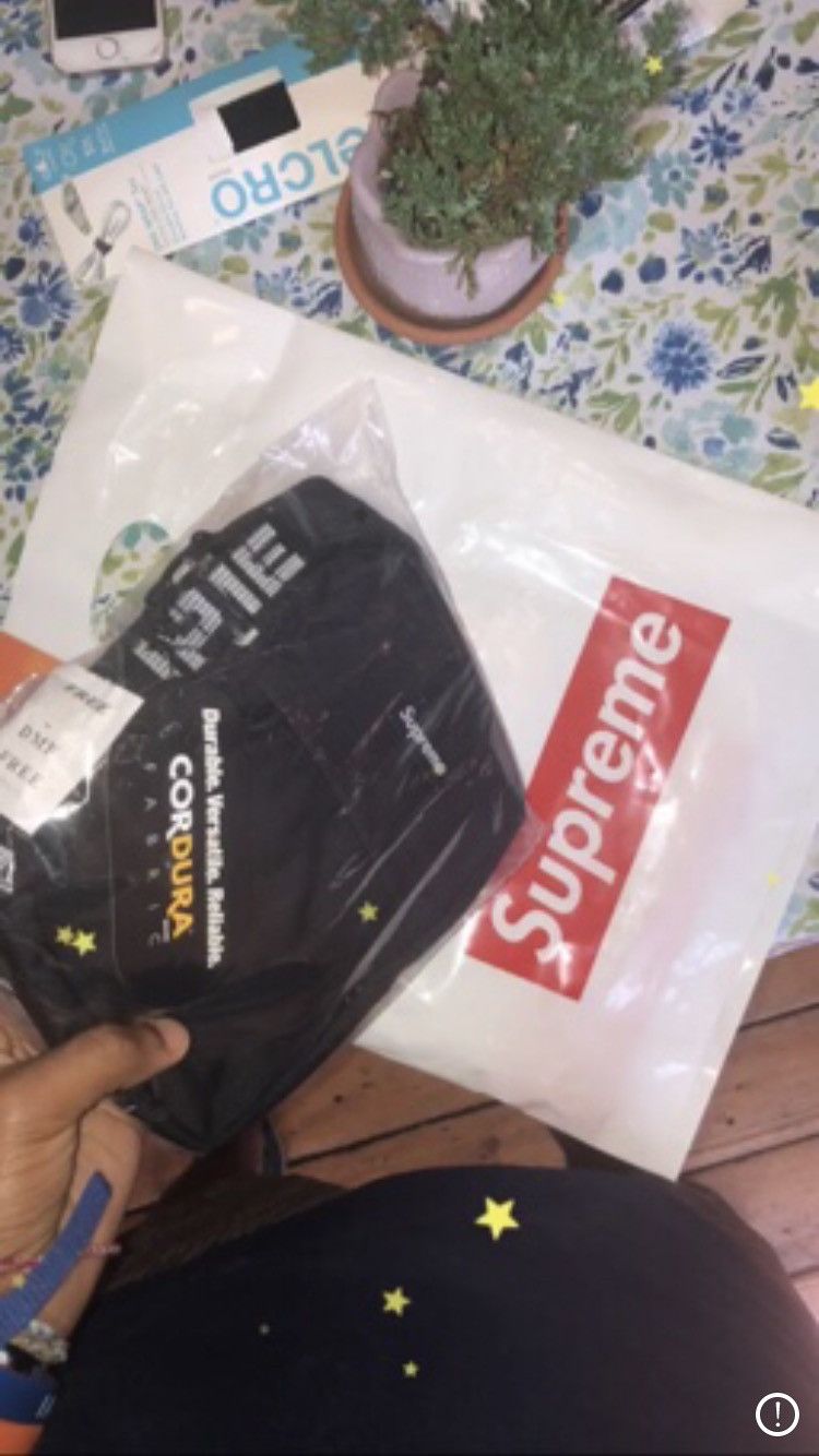 Supreme SS 18 Side bag | Grailed