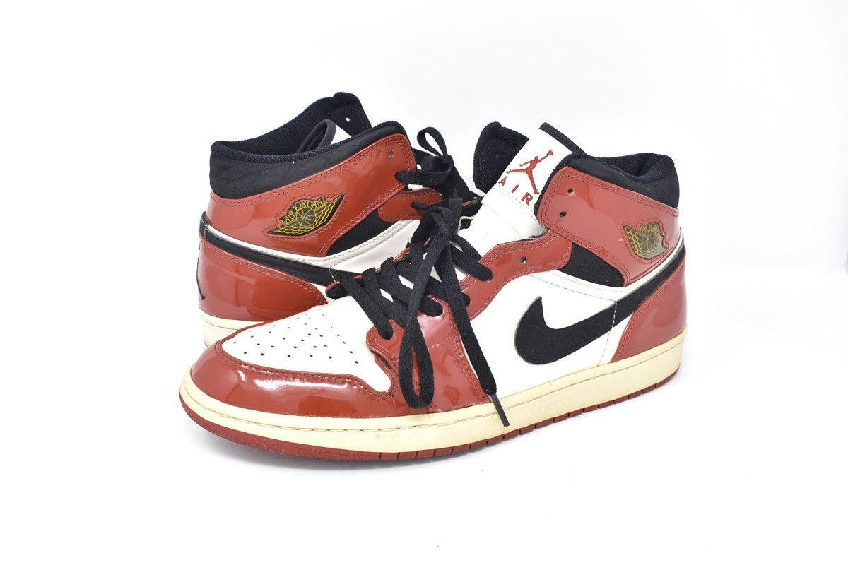 Jordan Brand 2003 Jordan 1 Chicago Patent Leather | Grailed