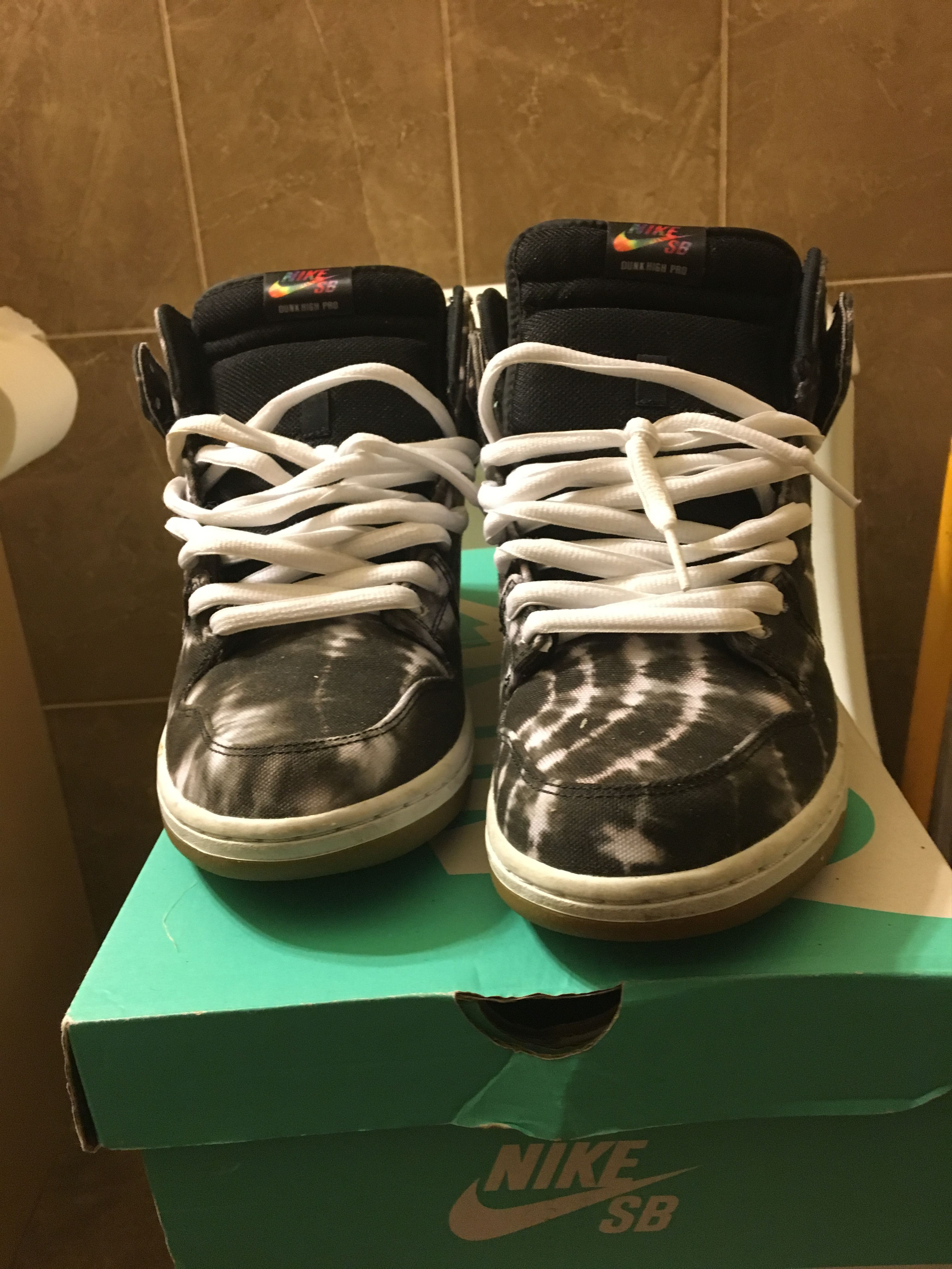 Nike Nike tye die dunks | Grailed