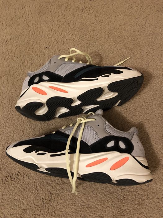 Adidas Yeezy 700 Wave Runner OG Colorway | Grailed