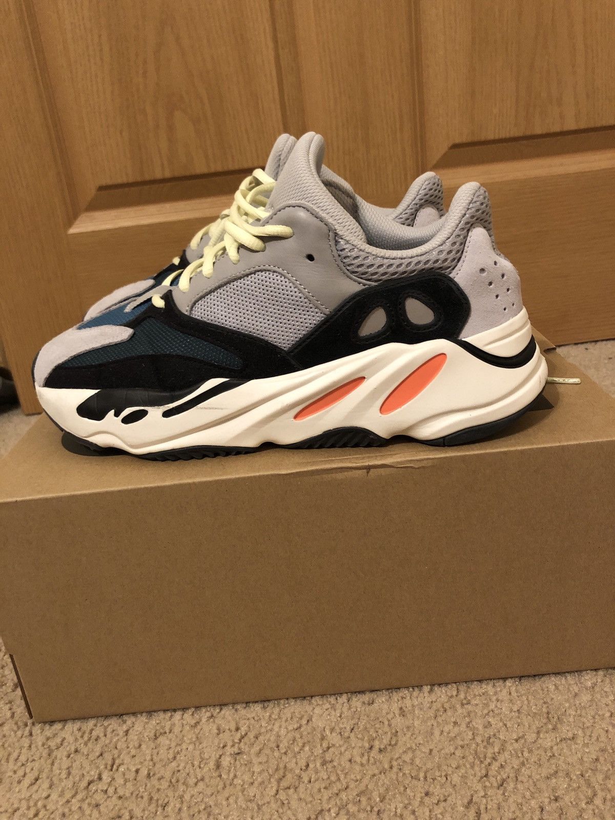 Adidas Yeezy 700 Wave Runner OG Colorway | Grailed