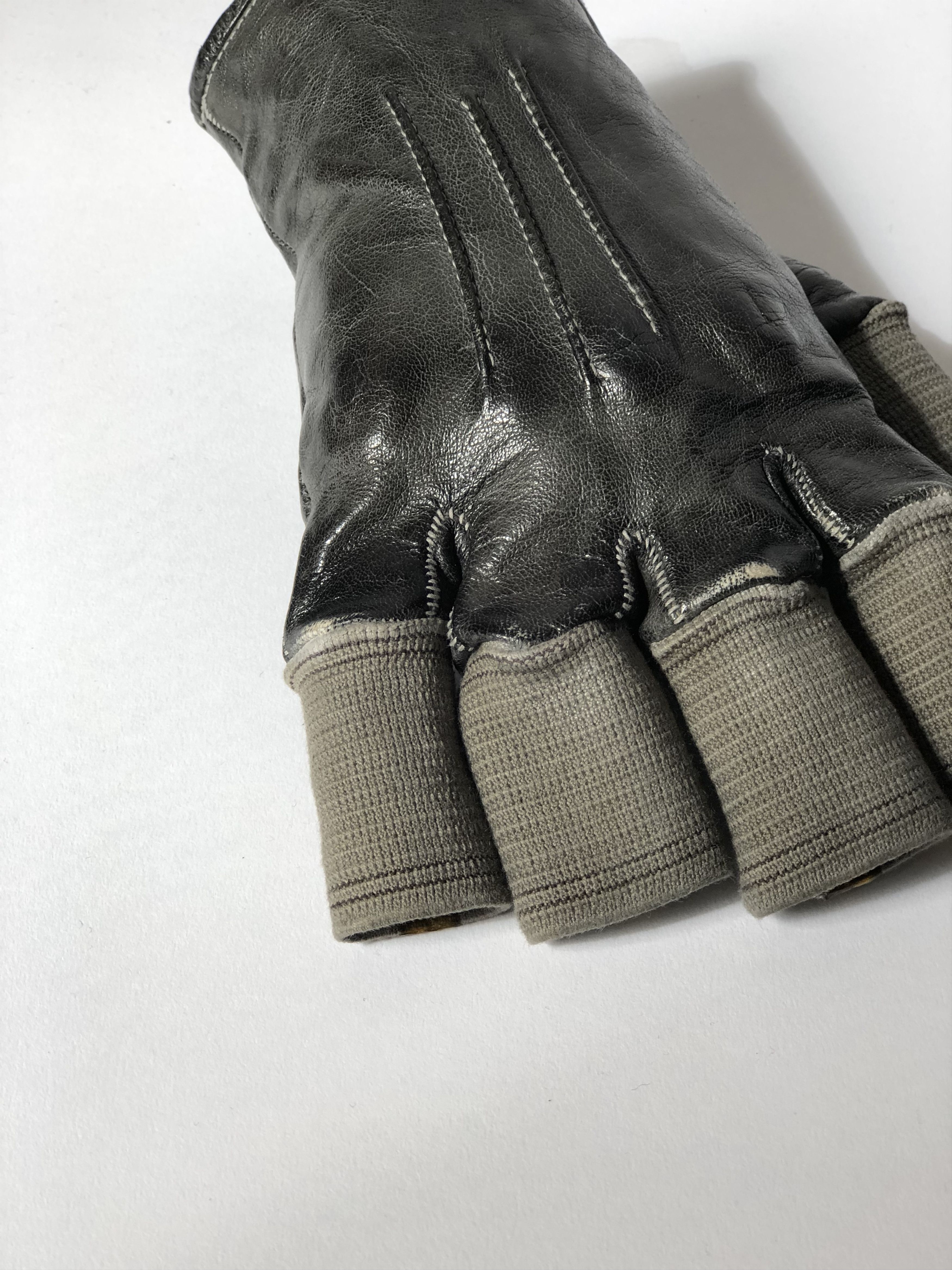 Carol Christian Poell 9 fingers CCP horse leather gloves | Grailed