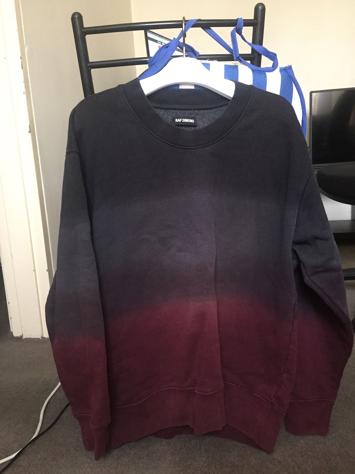 Raf Simons AW11 Gradient Sweatshirt | Grailed