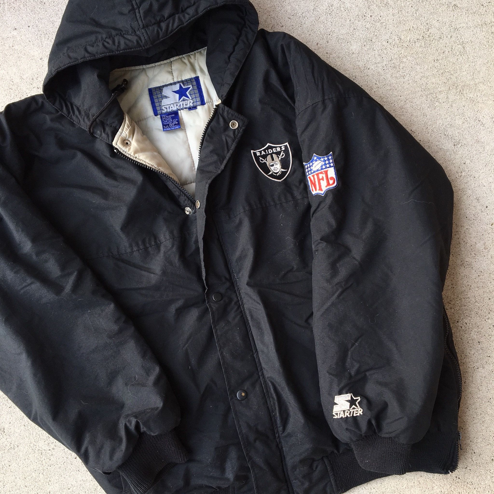 NFL × Starter × Vintage Vintage 90s Raiders starter Jacket jersey hat ...