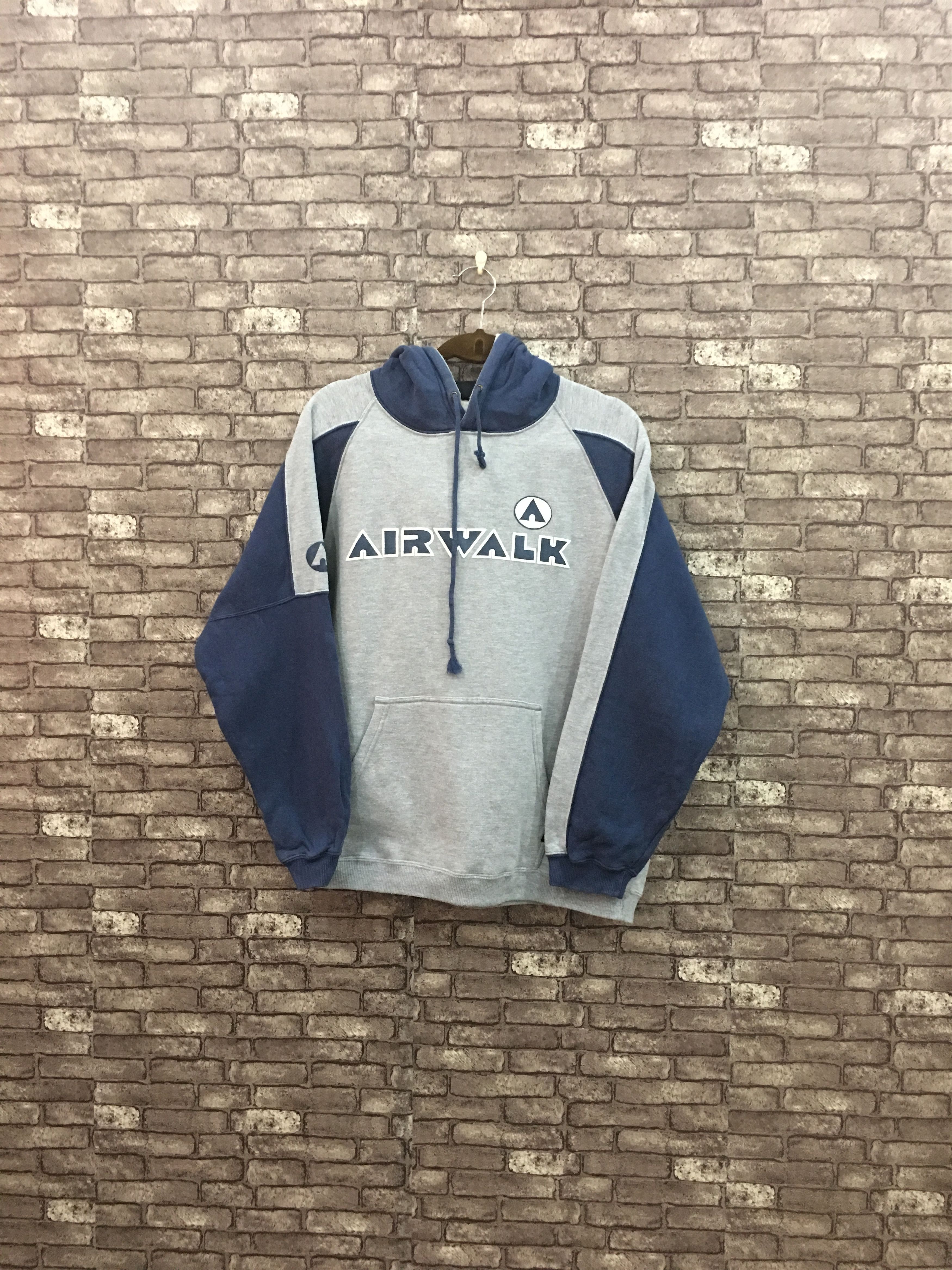 Airwalk Airwalk Gray Blue Sweatshirt/ Airwalk Hoodie/ Airwalk Sport ...