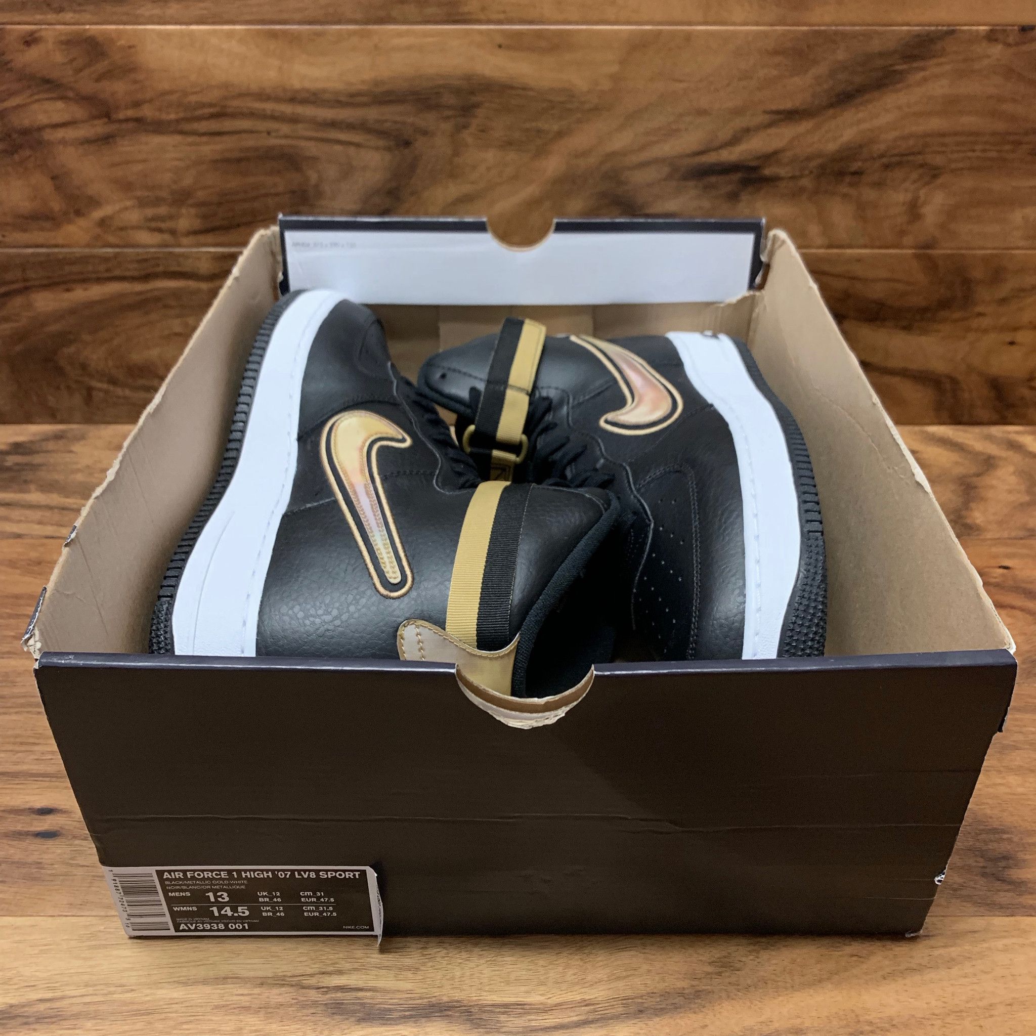 NBA × Nike 2018 Nike Air Force 1 '07 LV8 Sport Toronto Raptors OVO AF1 ...
