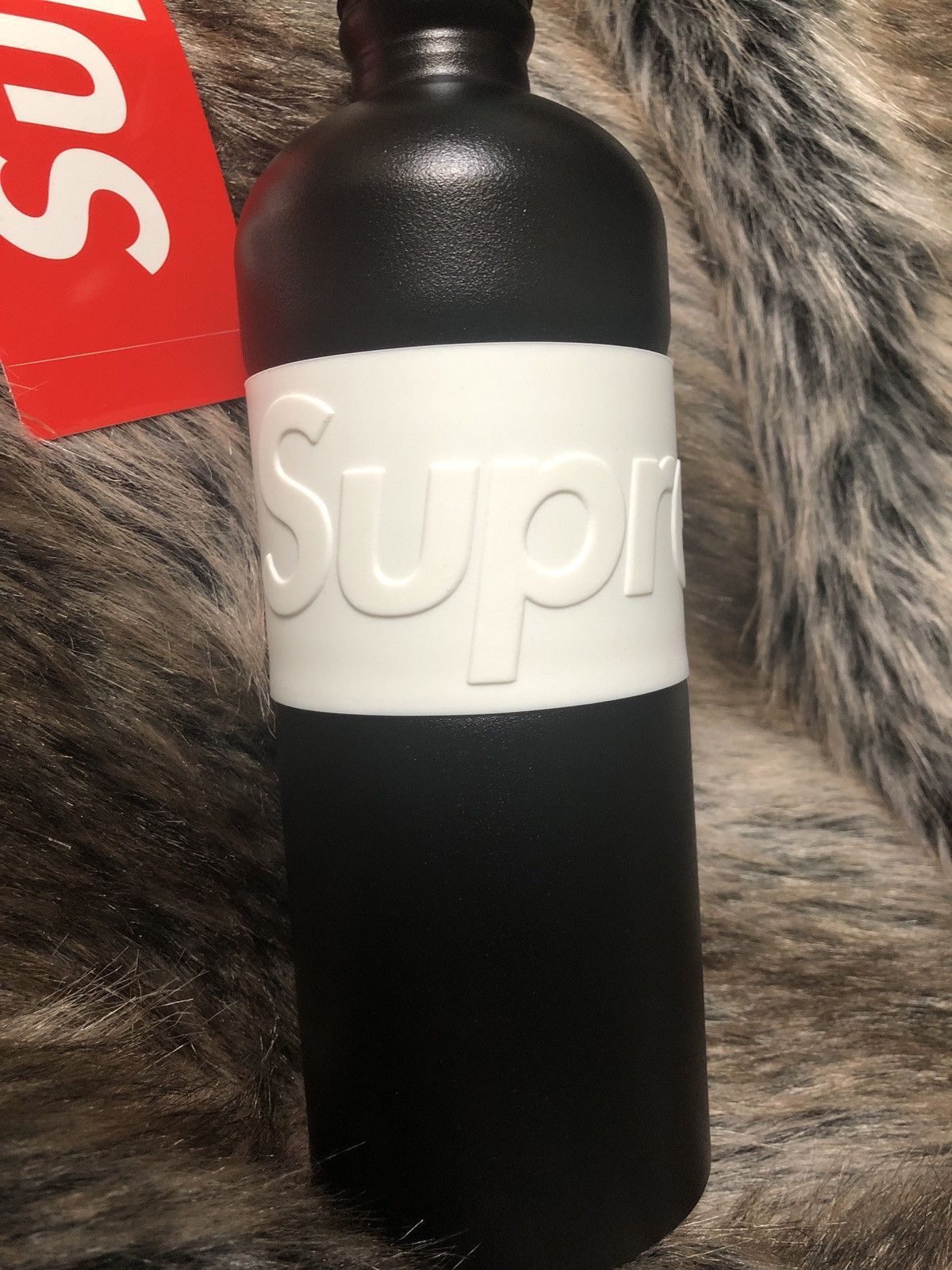 Supreme SS19 Supreme Water Bottle Black | Grailed