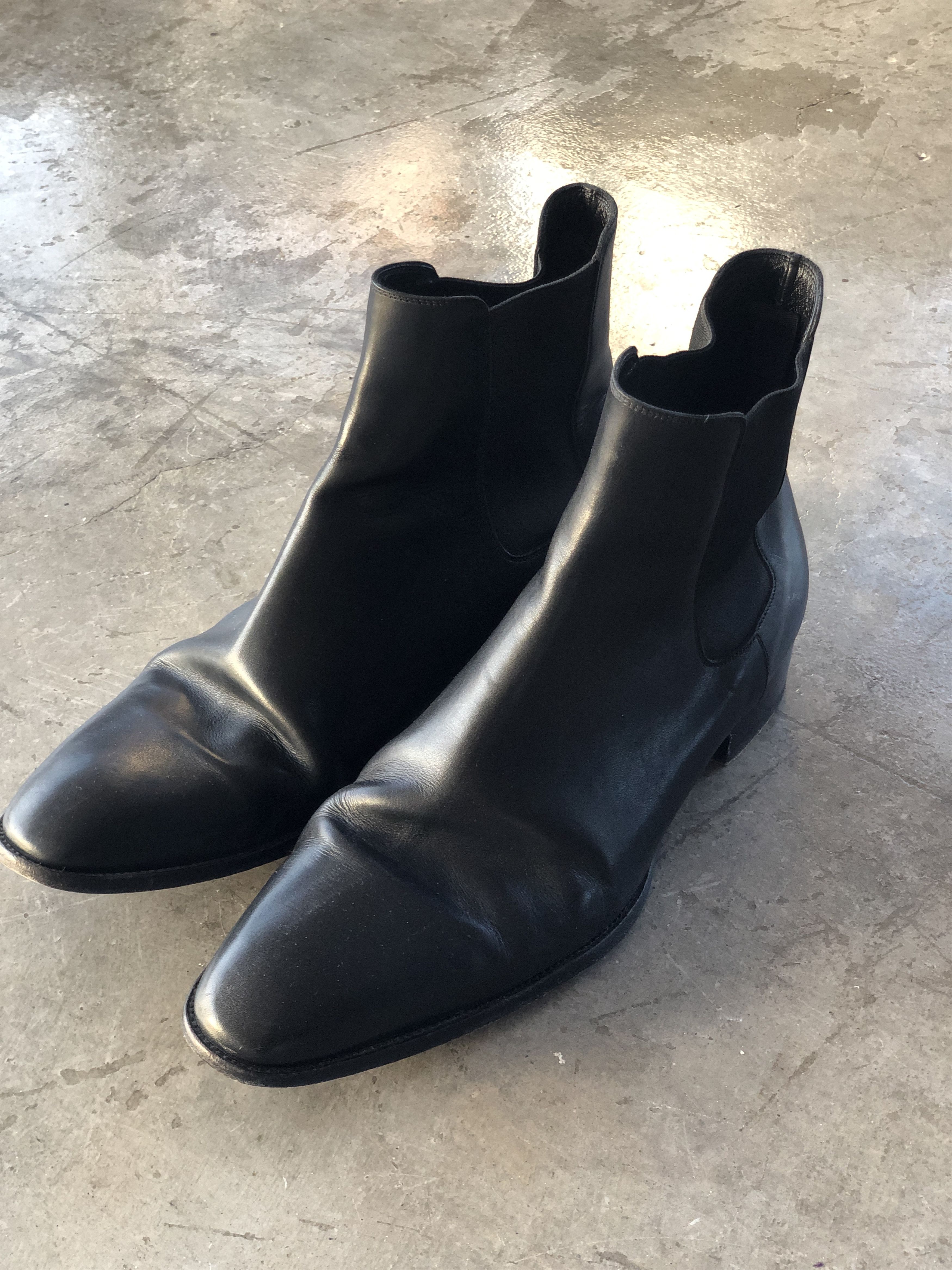 Saint Laurent Paris YSL Wyatt Chelsea Boot Black | Grailed