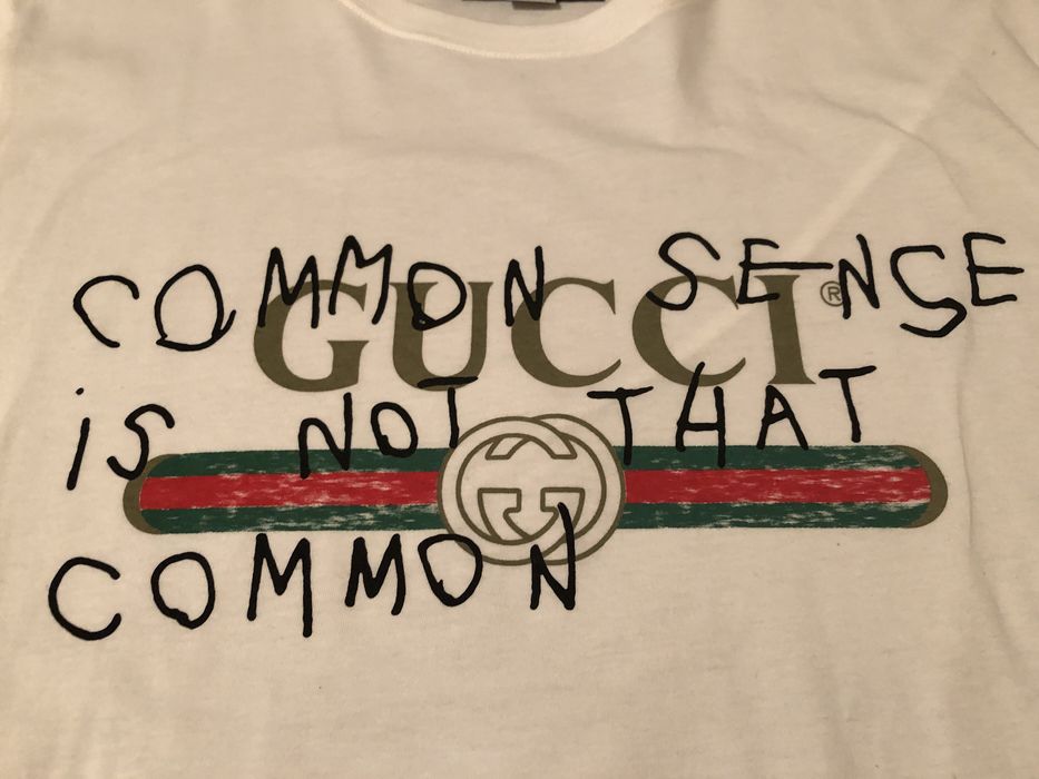 Gucci GUCCI x Coco Capitán 'Common Sense Is Not That Common' Logo T ...